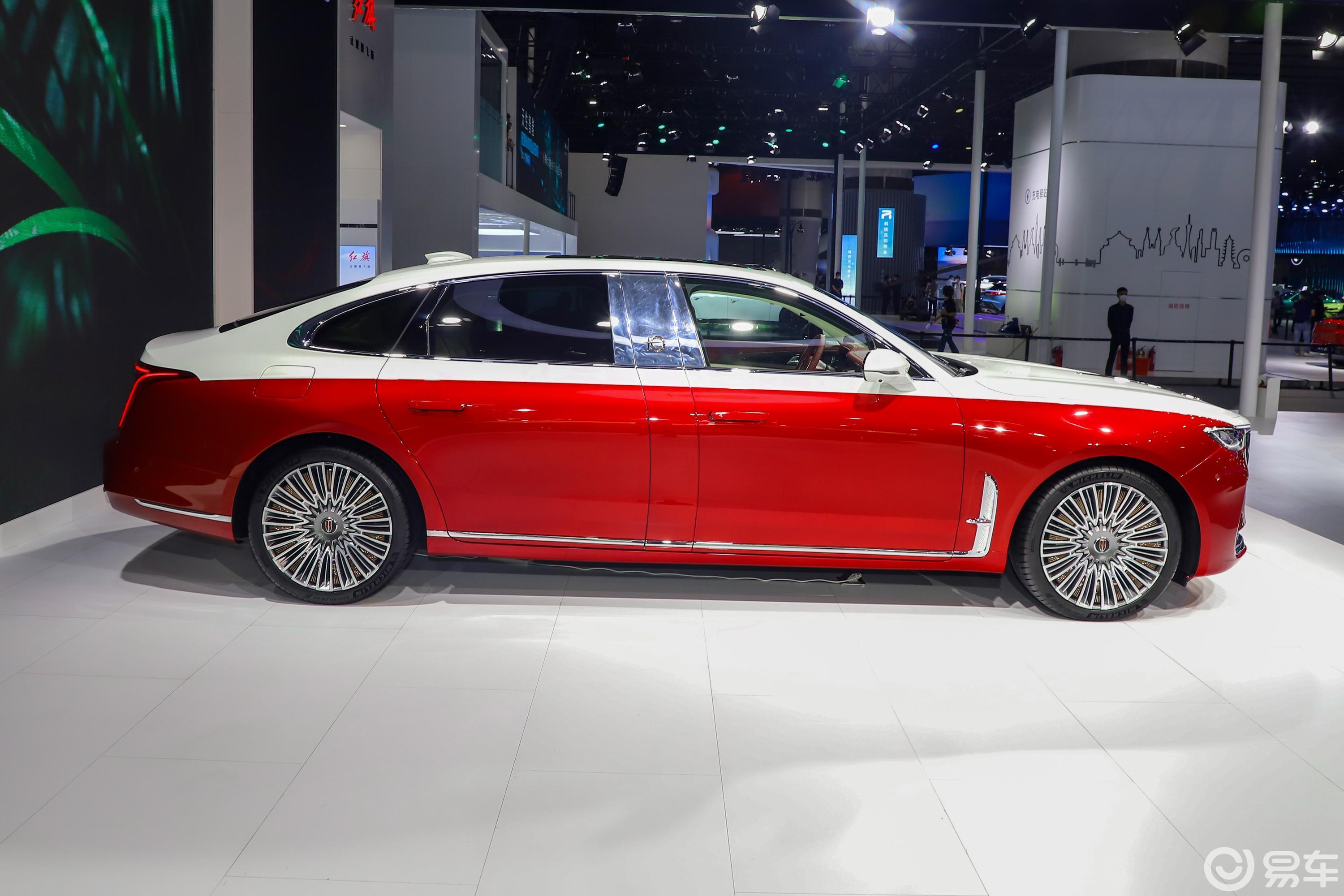 【红旗H93.0T H9+ 卓越定制版正侧车头向右水平图片-汽车图片大全】-易车