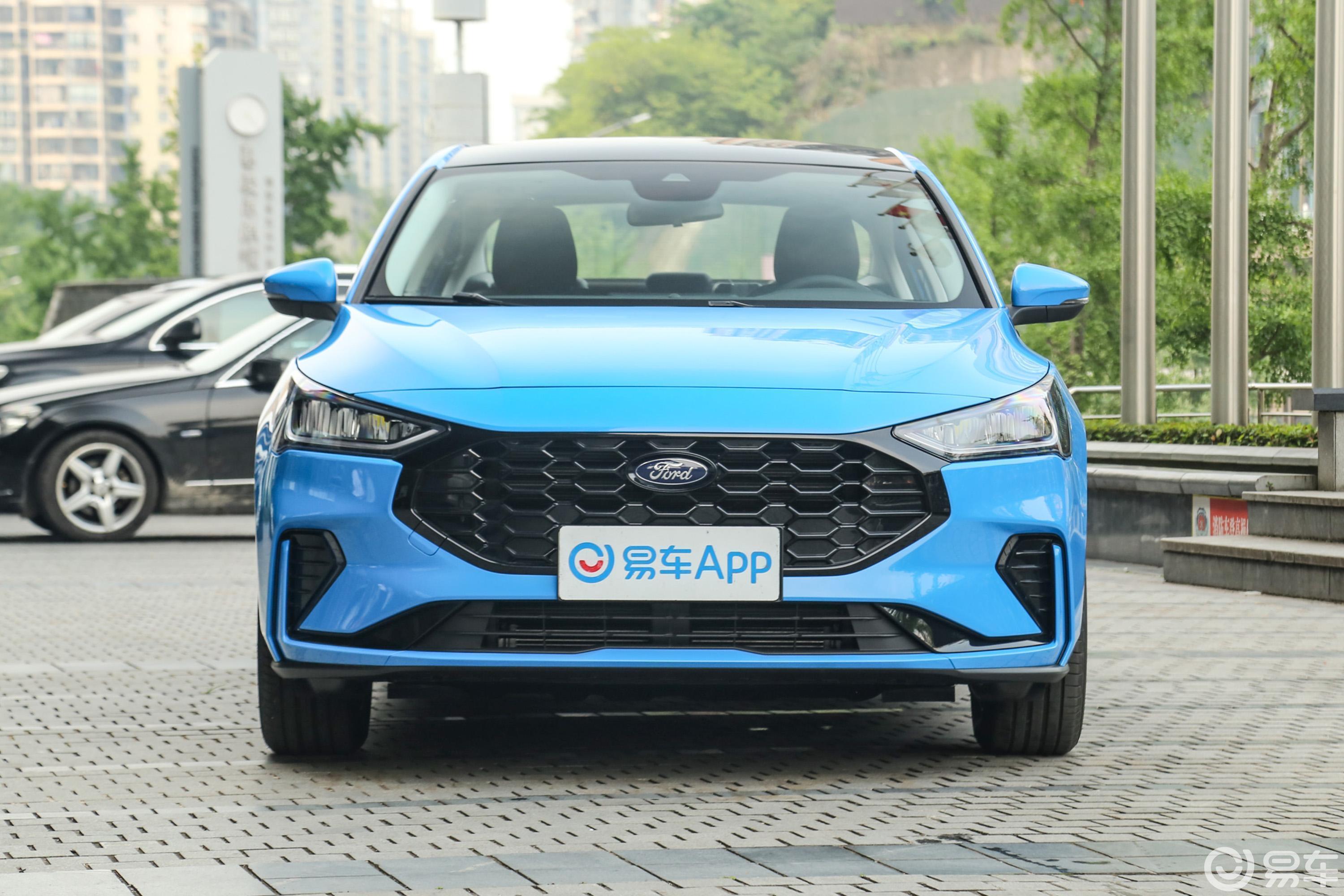 【福克斯三厢 EcoBoost180 竞速版正前水平图片-汽车图片大全】-易车