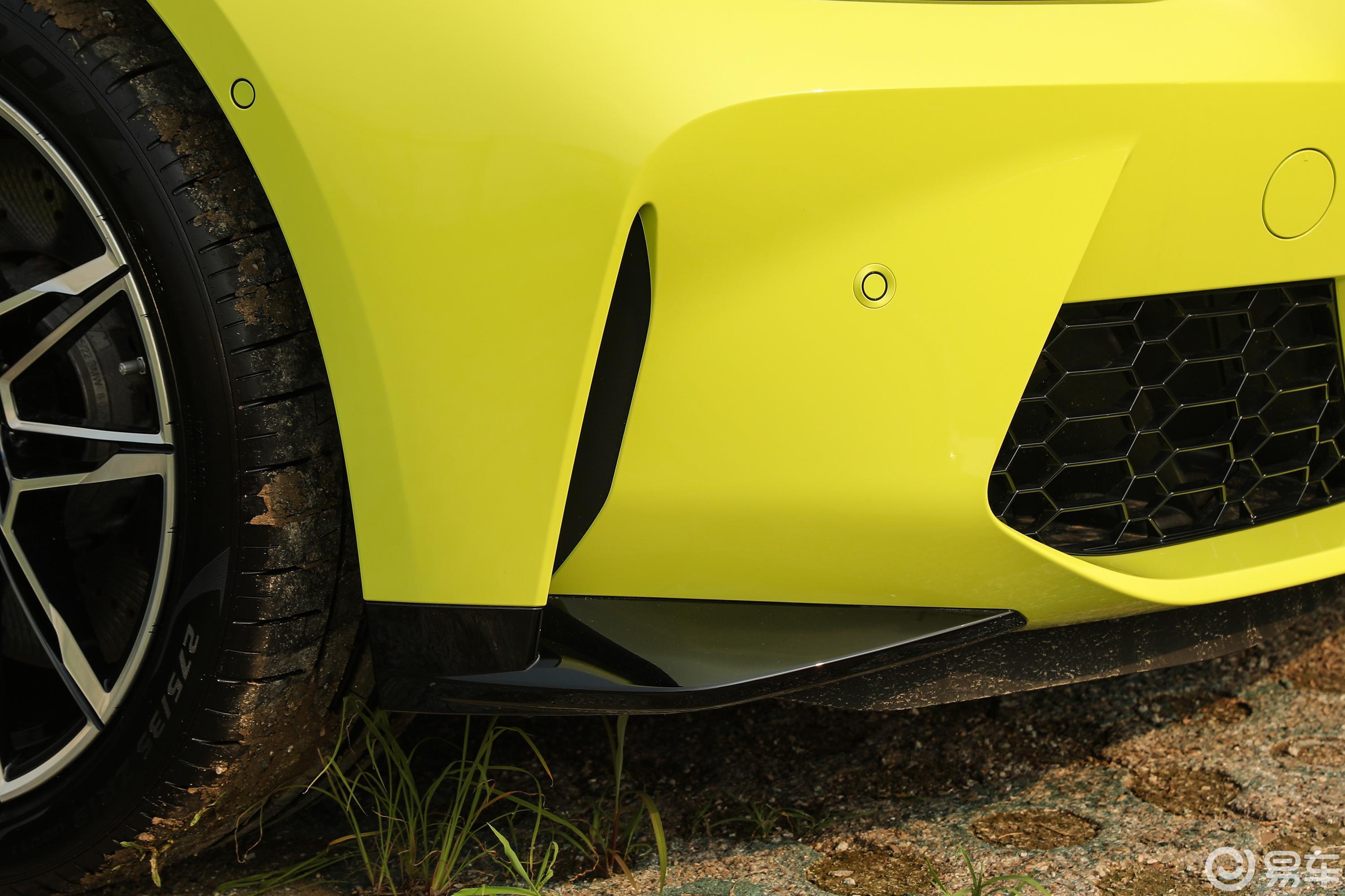 【宝马M450周年版 M4 双门轿跑车 雷霆版外观细节图片-汽车图片大全】-易车