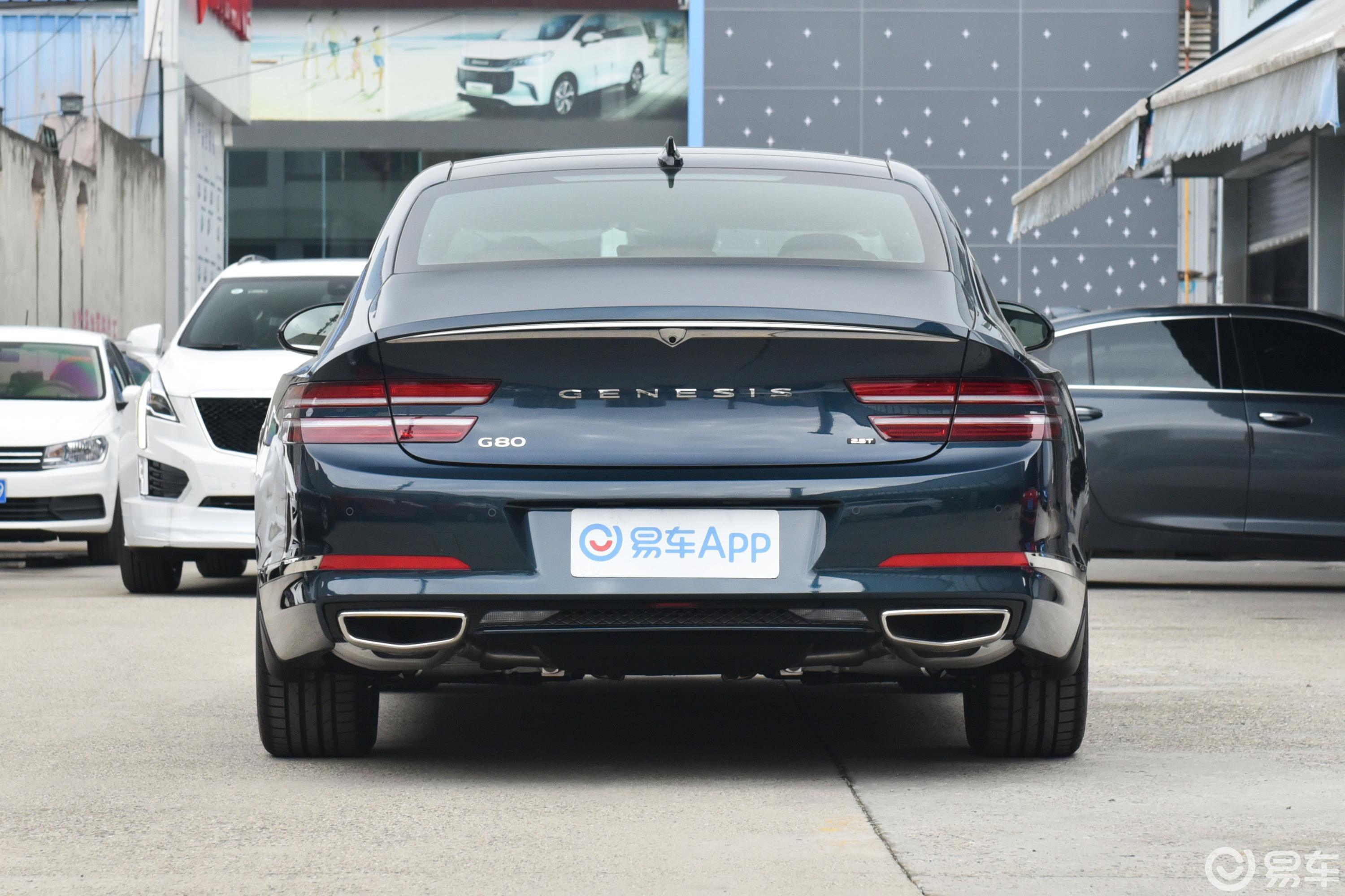 【捷尼赛思G802.5T 两驱豪华版正后水平图片-汽车图片大全】-易车