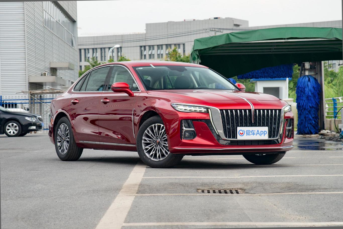 【红旗H51.5T 双离合旗韵版侧前45度车头向右水平图片-汽车图片大全】-易车