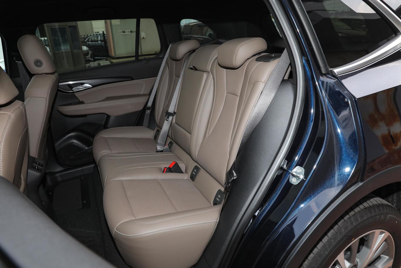 【昂科威Plus昂科威Plus 652T 两驱豪华型 5座后排座椅图片-汽车图片大全】-易车