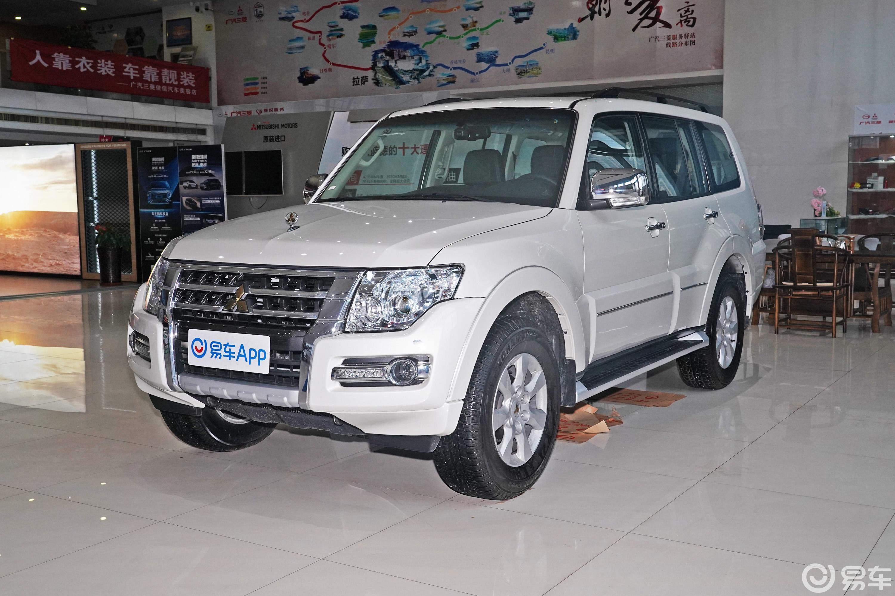 【帕杰罗(进口)3.0L 平行进口高配版侧前45度车头向左水平图片-汽车图片大全】-易车