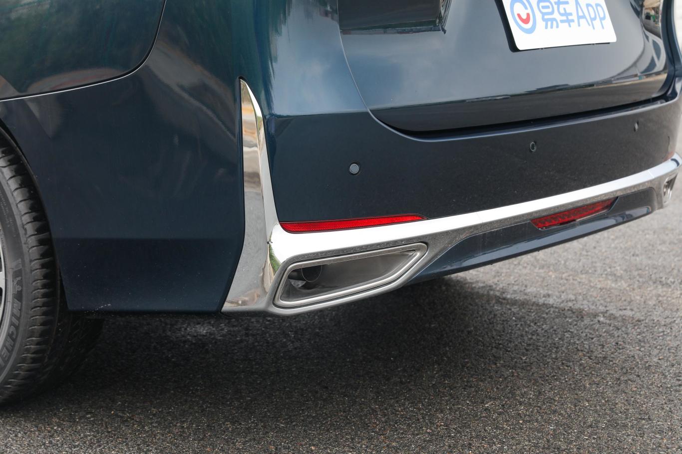 【传祺M8领秀系列 390T 至尊版 7座外观细节图片-汽车图片大全】-易车