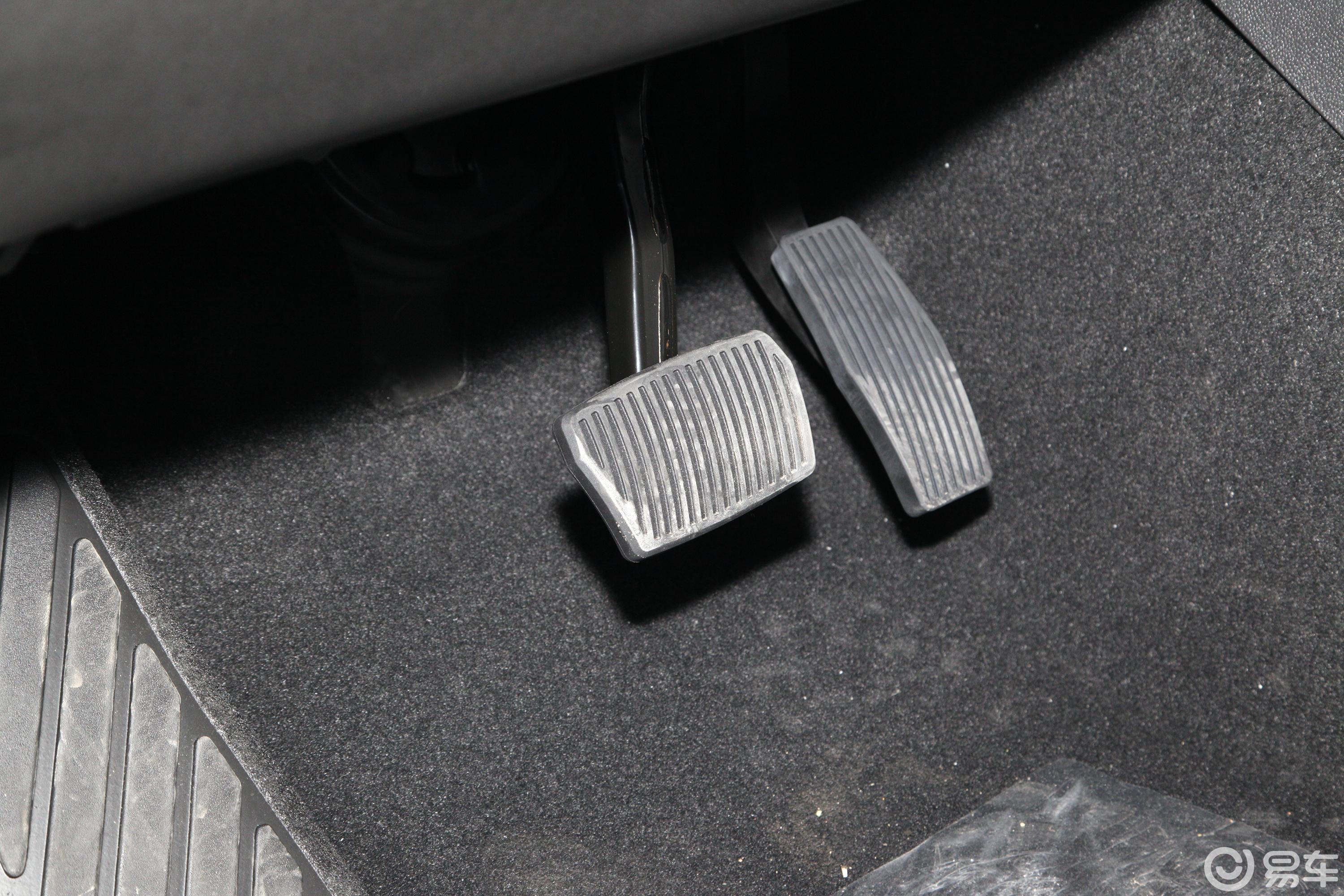 【昂科威改款 昂科威S 652T 两驱豪华型脚踏板图片-汽车图片大全】-易车