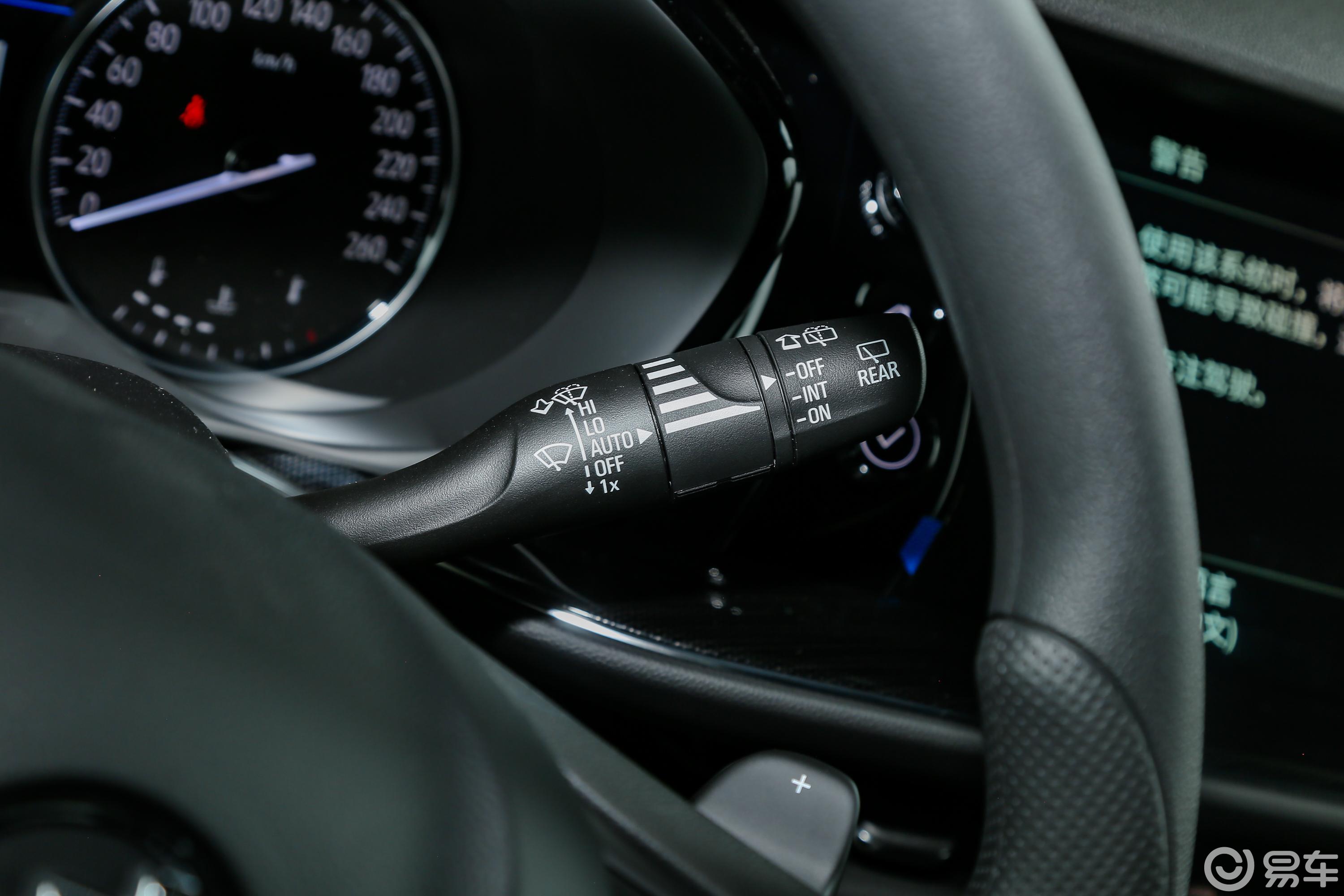 【昂科威改款 昂科威S 552T 两驱精英型主驾驶位图片-汽车图片大全】-易车