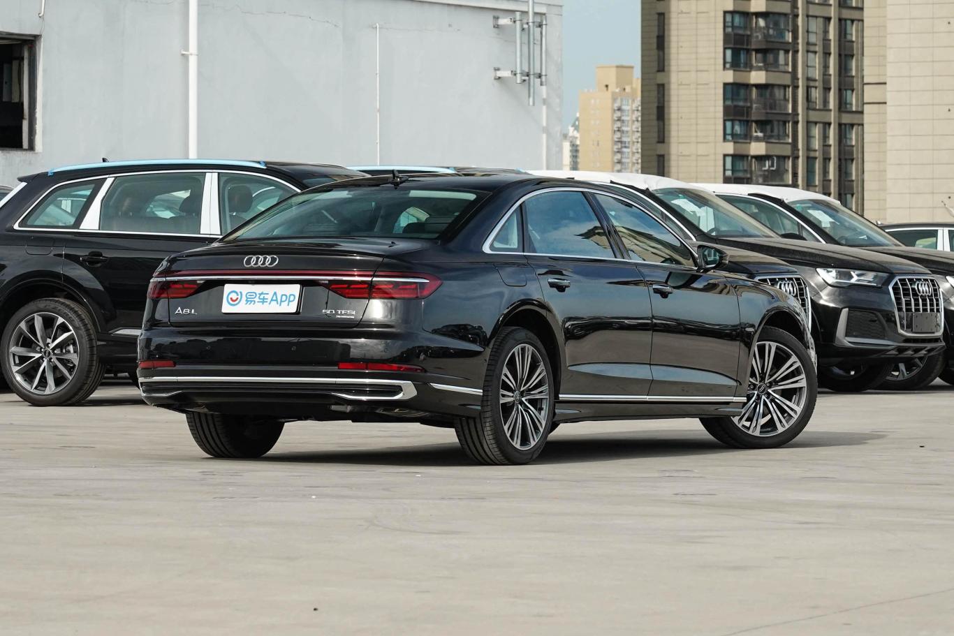 【奥迪A8改款 A8L 50 TFSI quattro 臻选型侧后45度车头向右水平图片-汽车图片大全】-易车