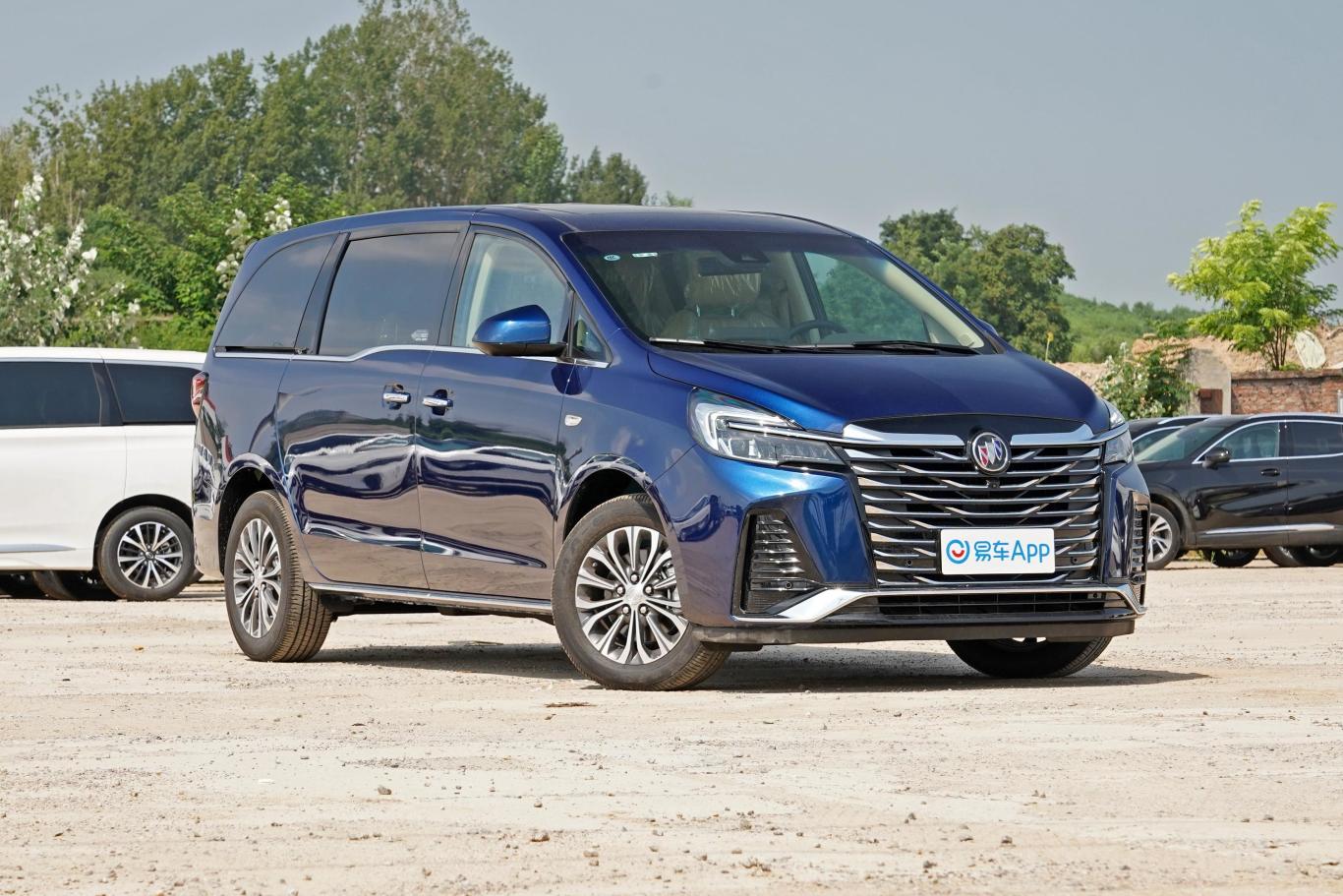 【别克GL8陆上公务舱 2.0T 智慧尊贵型 7座侧前45度车头向右水平图片-汽车图片大全】-易车
