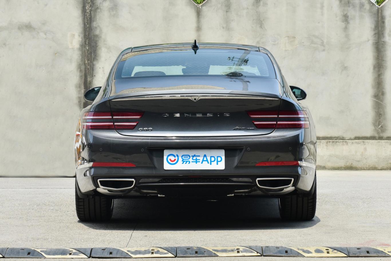 【捷尼赛思G802.5T 四驱旗舰版正后水平图片-汽车图片大全】-易车