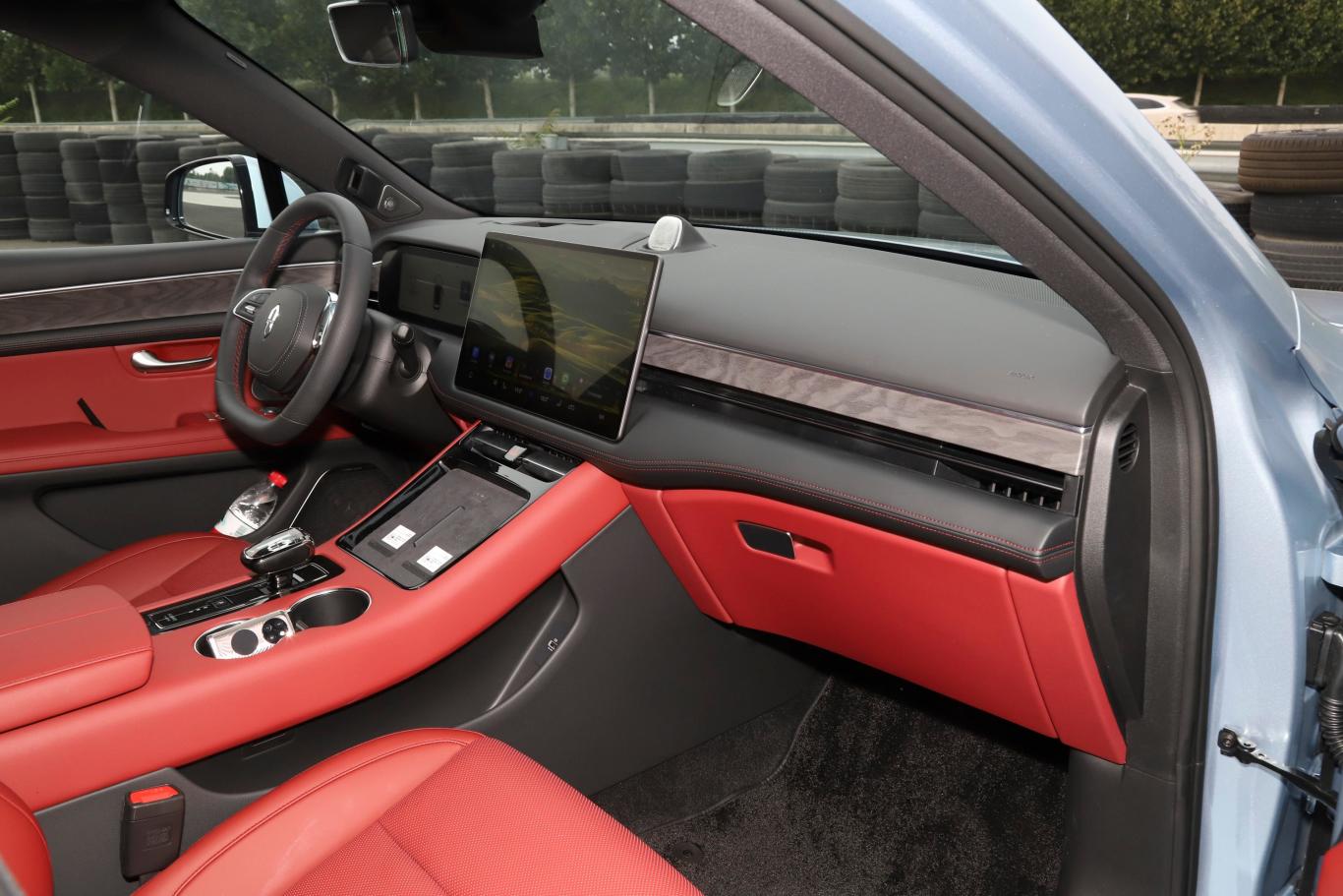 【问界M5纯电版 620km 后驱标准版内饰全景副驾驶员方向图片-汽车图片大全】-易车