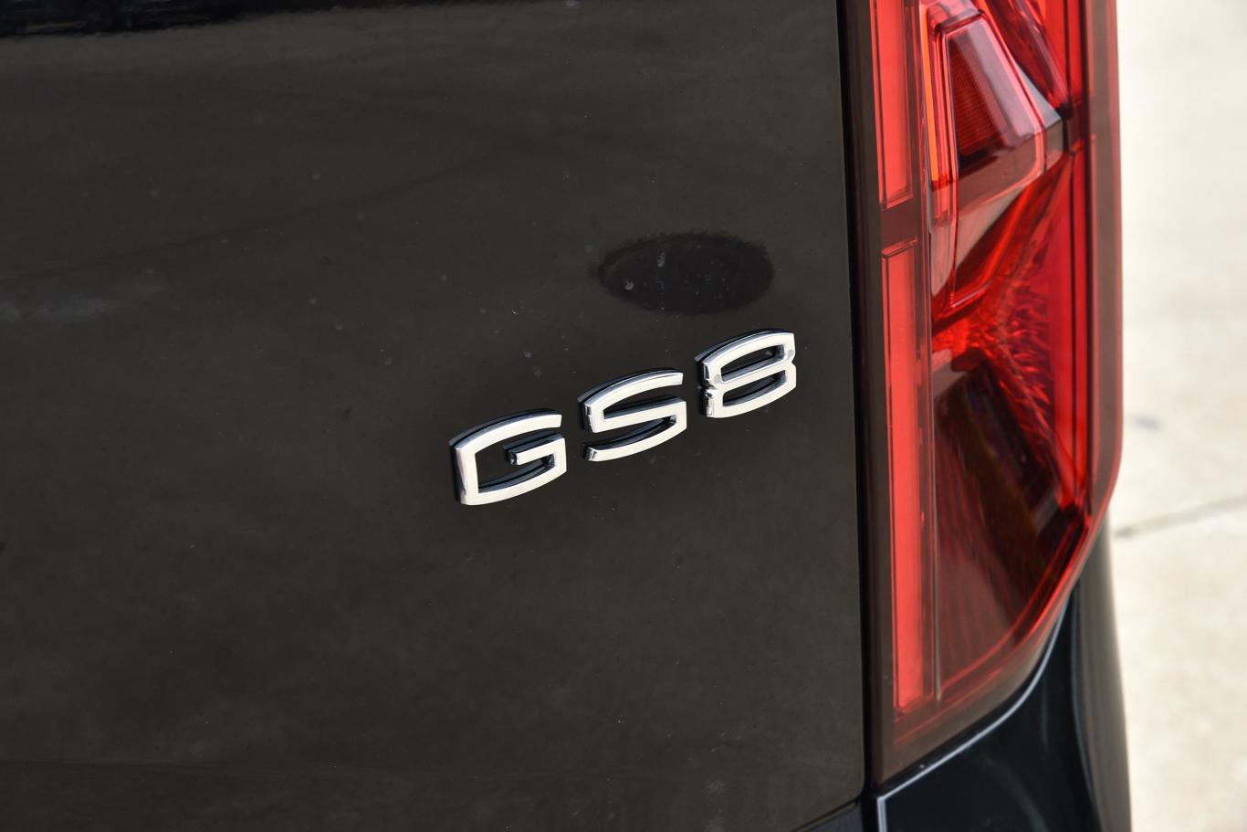 【传祺GS82.0T 两驱尊享版 7座外观细节图片-汽车图片大全】-易车