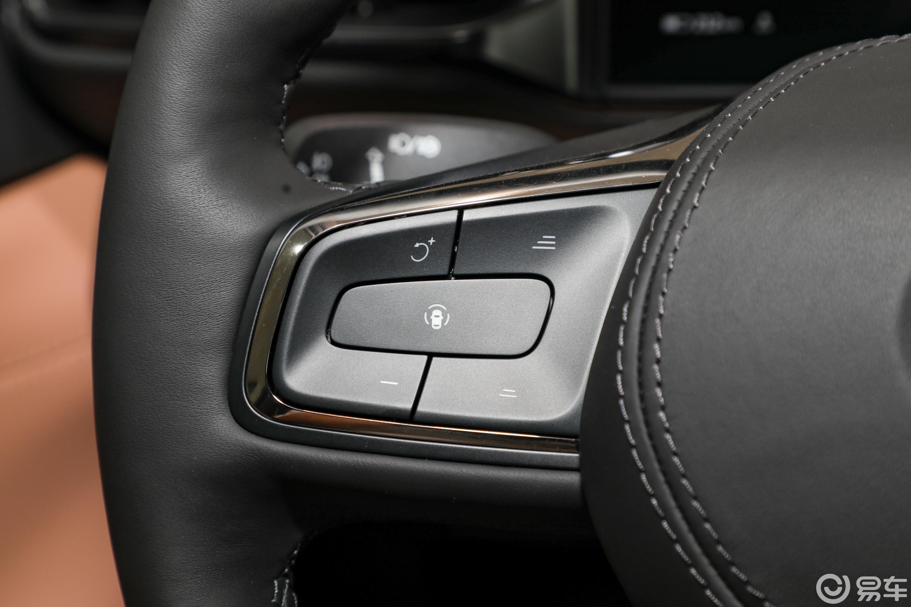 【蔚来ES6455km 运动版 75kWh左侧方向盘功能按键图片-汽车图片大全】-易车