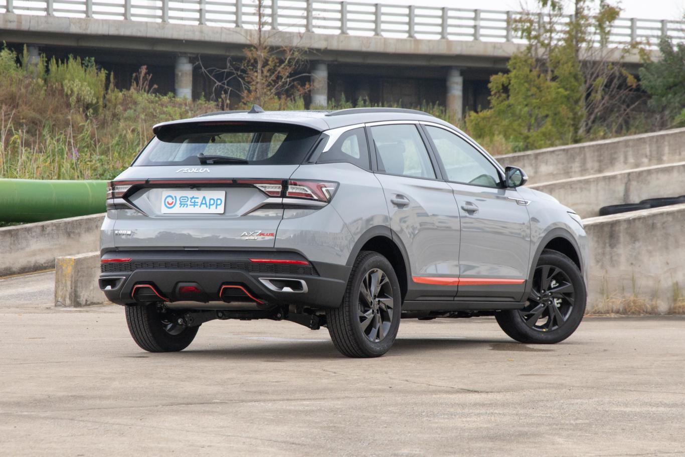 【风神AX7马赫版 1.5T DF31侧后45度车头向右水平图片-汽车图片大全】-易车