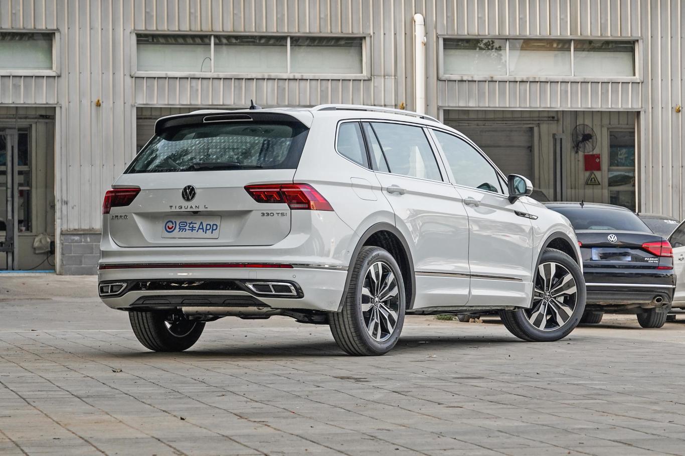 【途观L330TSI 两驱R-Line旗舰版 5座侧后45度车头向右水平图片-汽车图片大全】-易车