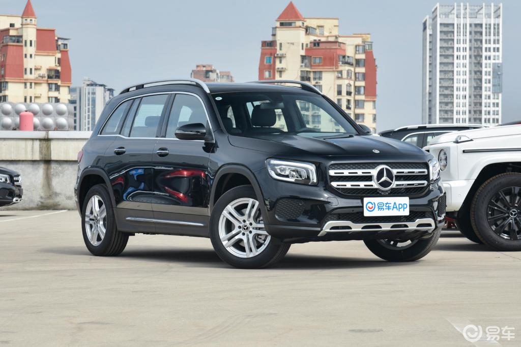 【奔驰奔驰GLB2023款GLB 220 动感型】报价_图片_-参数_易车