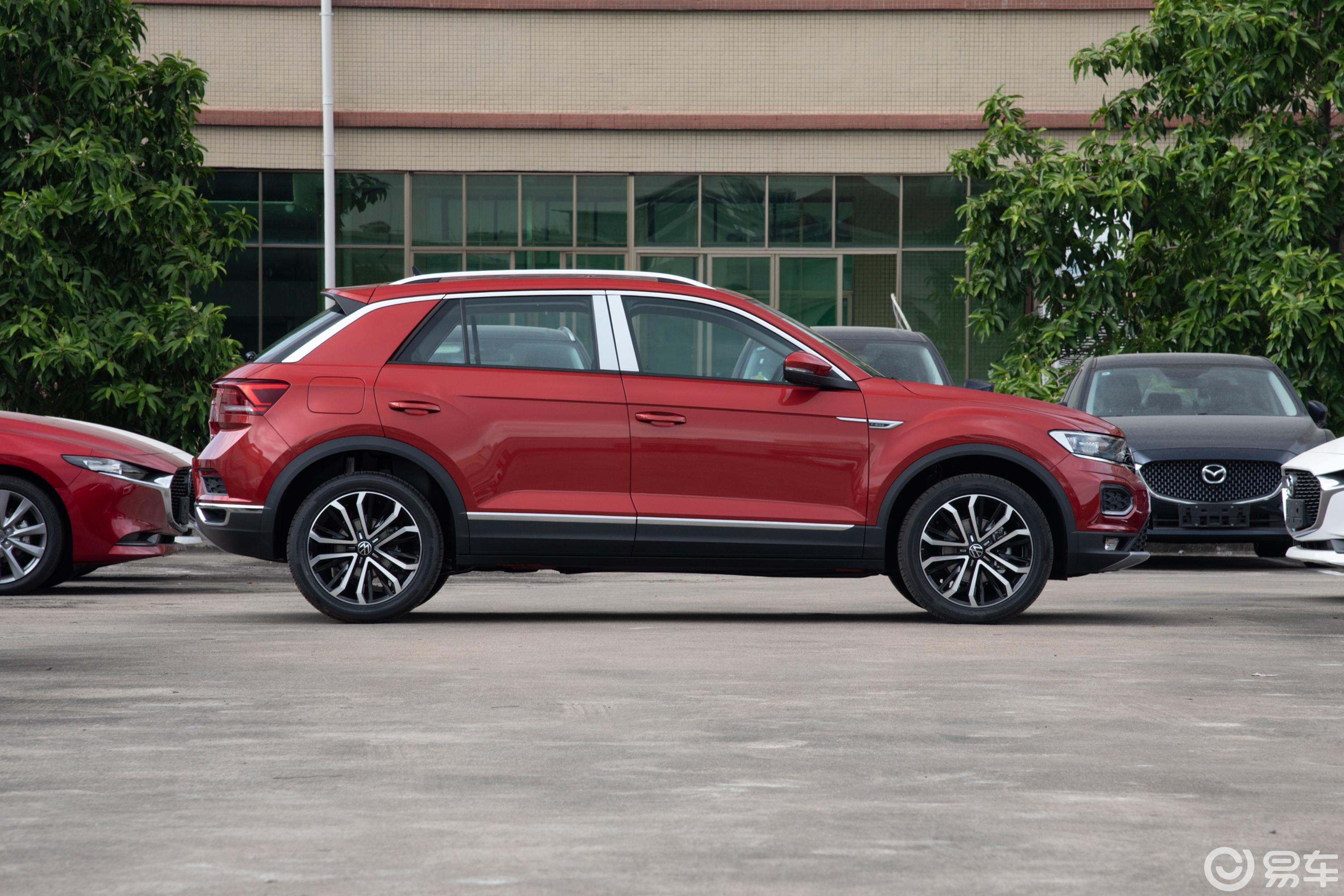 【探歌280tsi 舒享plus版正侧车头向右水平图片 汽车图片大全】 易车