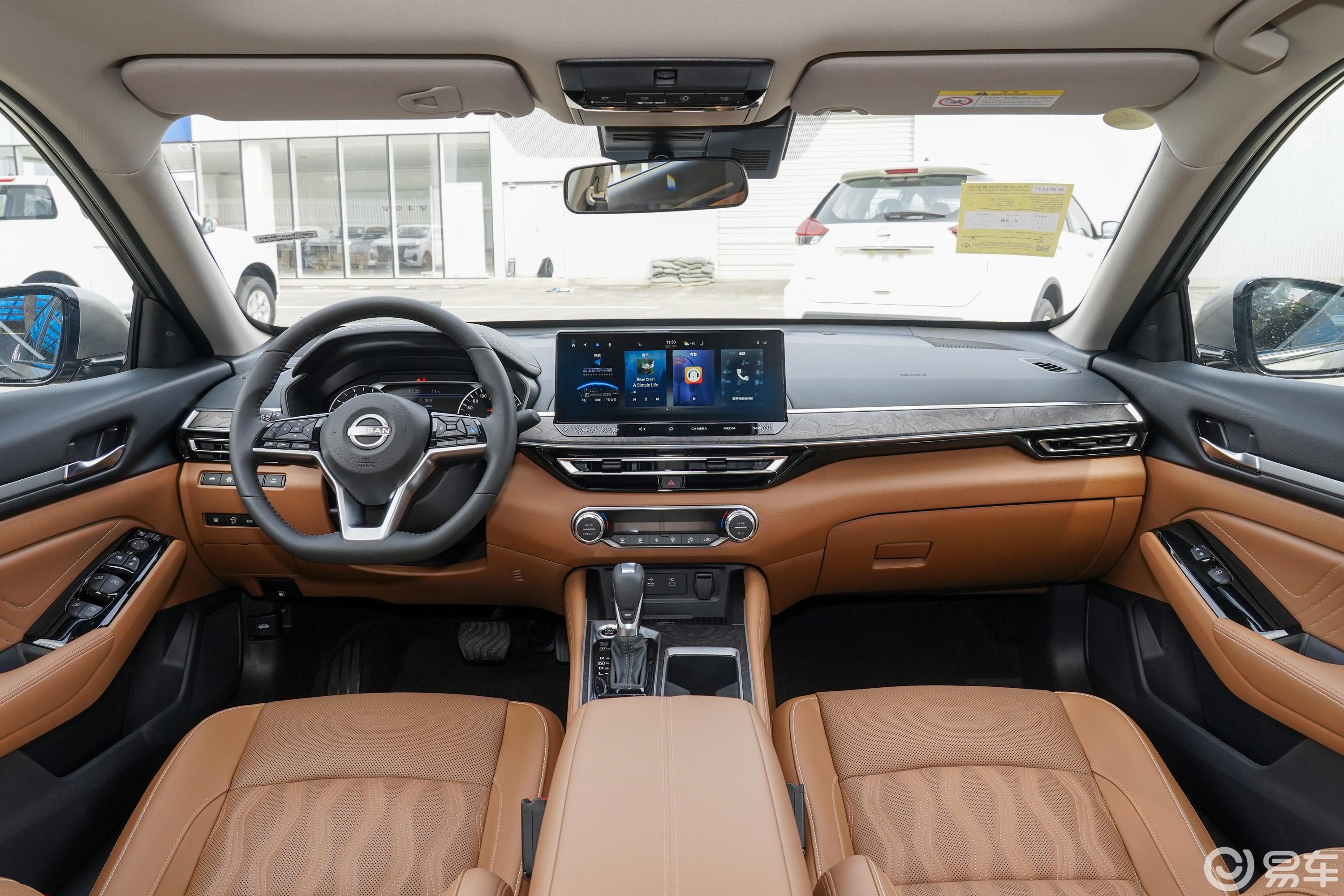 【天籁2.0L XL-Upr 优享版内饰全景正拍图片-汽车图片大全】-易车