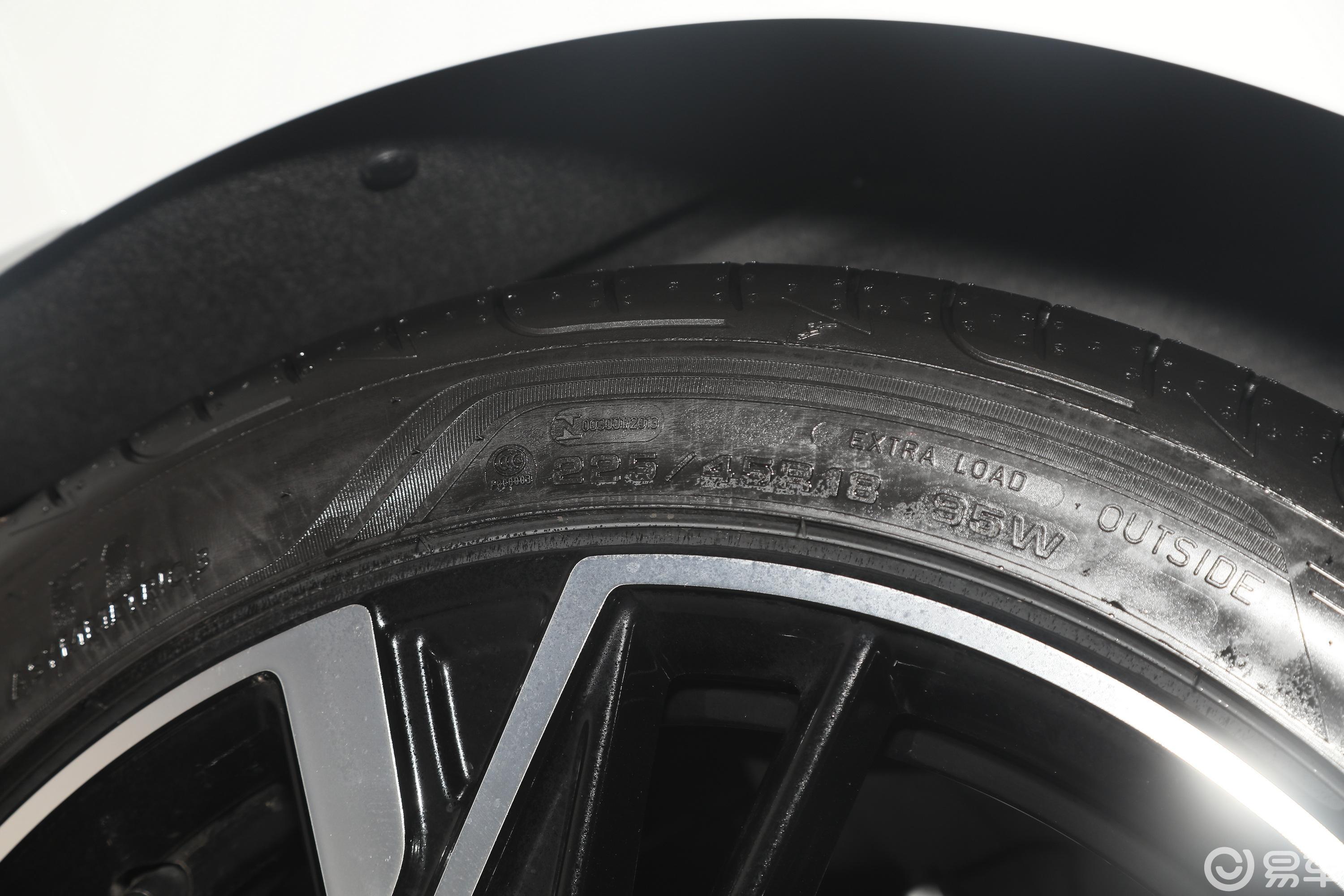 【领克032.0T T5 双离合两驱劲Pro 5座动力底盘图片-汽车图片大全】-易车