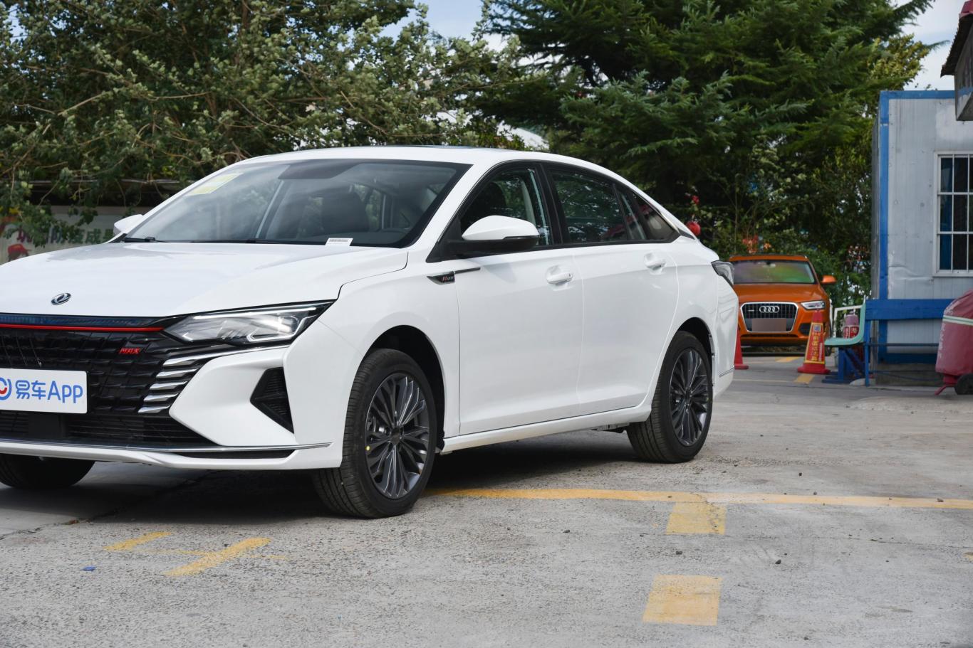 【奕炫MAX1.5T 超能型爸版外观细节图片-汽车图片大全】-易车