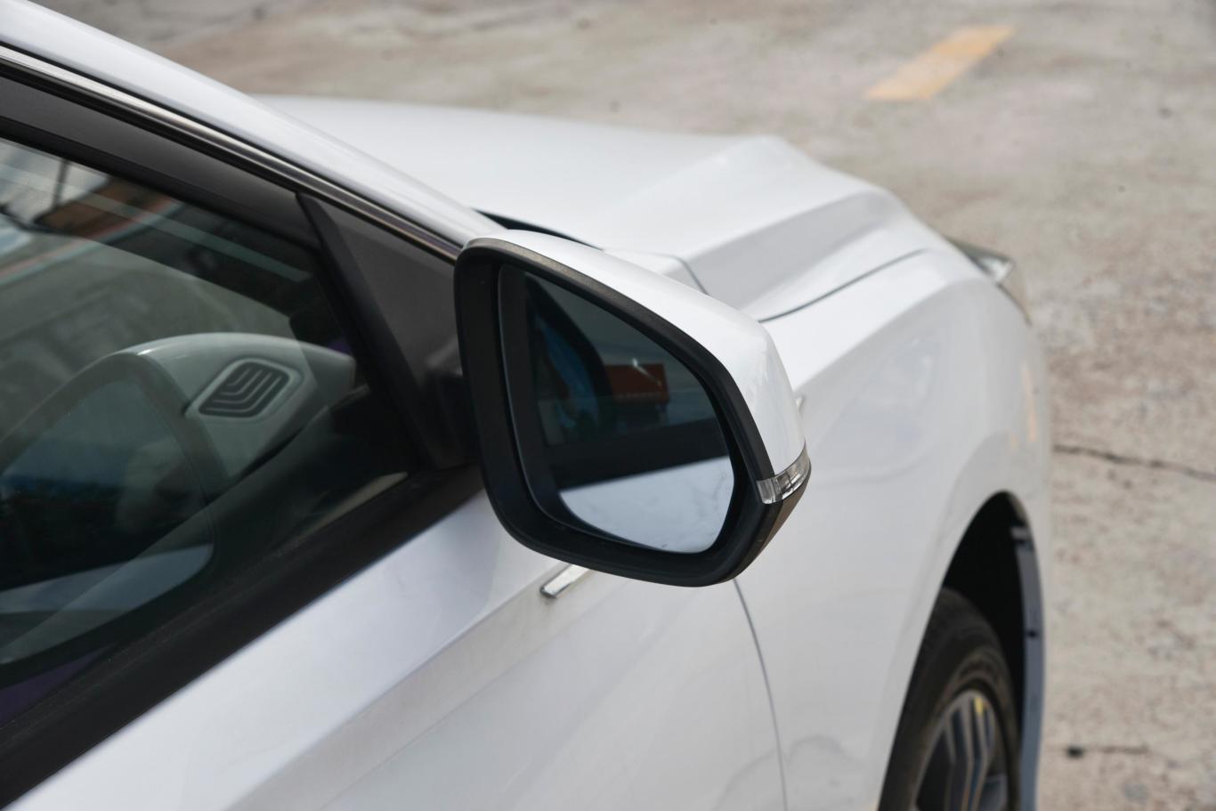 【奕炫MAX1.5T 超能型爸版外观细节图片-汽车图片大全】-易车