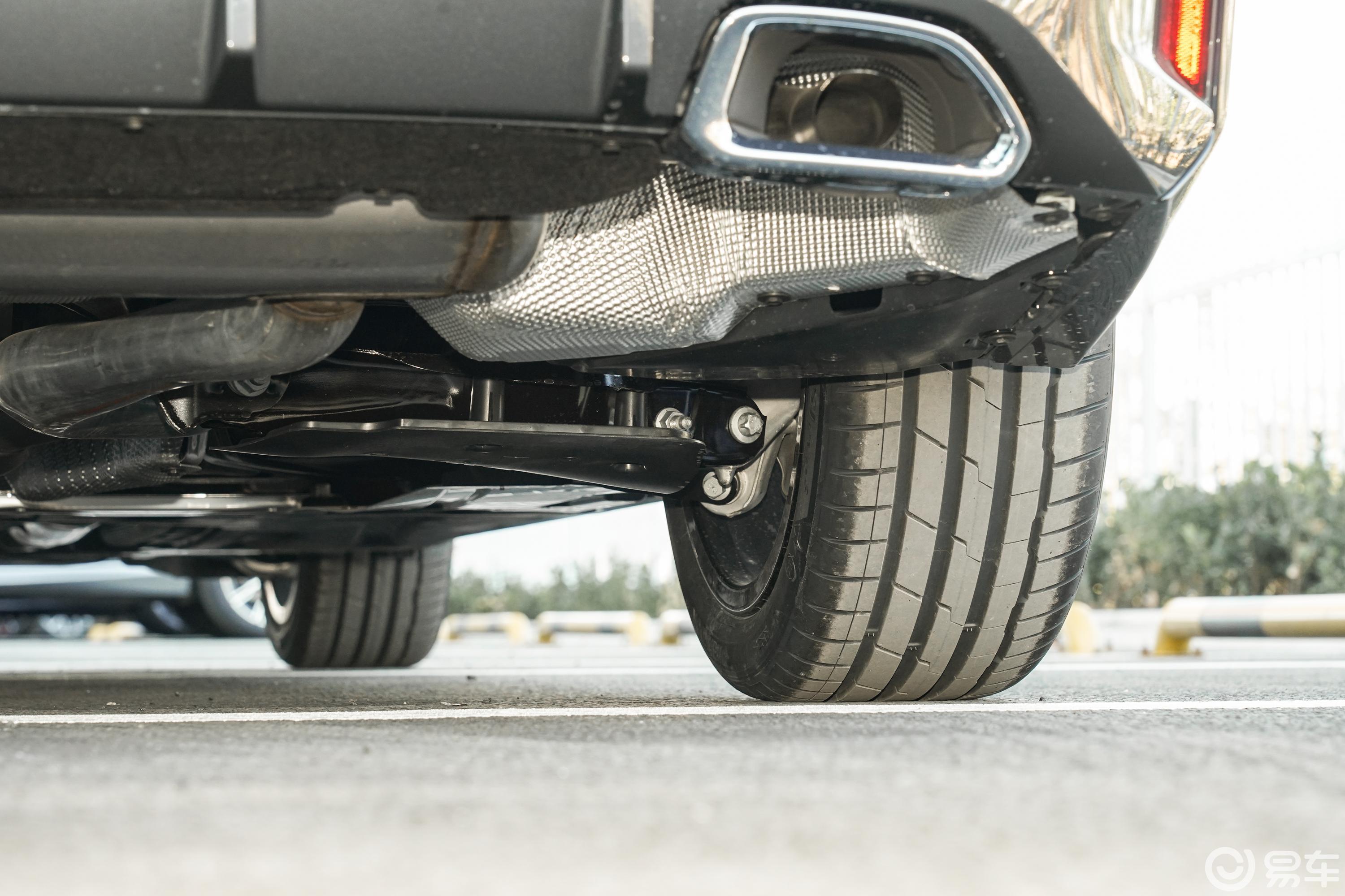 【宝马3系325Li M运动套装动力底盘图片-汽车图片大全】-易车