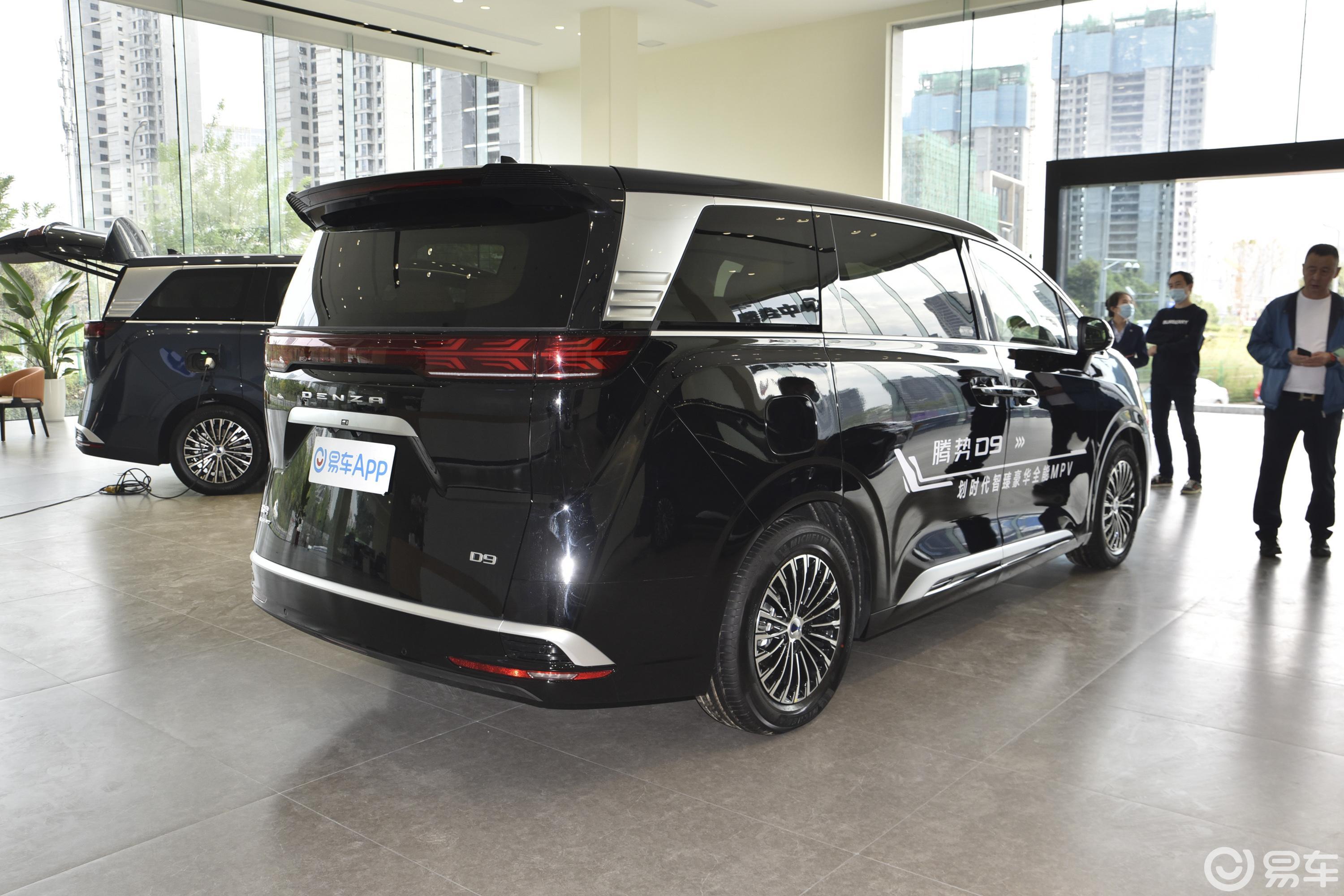 【2022款 DM-i 1.5T 145km 四驱尊荣型汽车图片-汽车图片大全】-易车