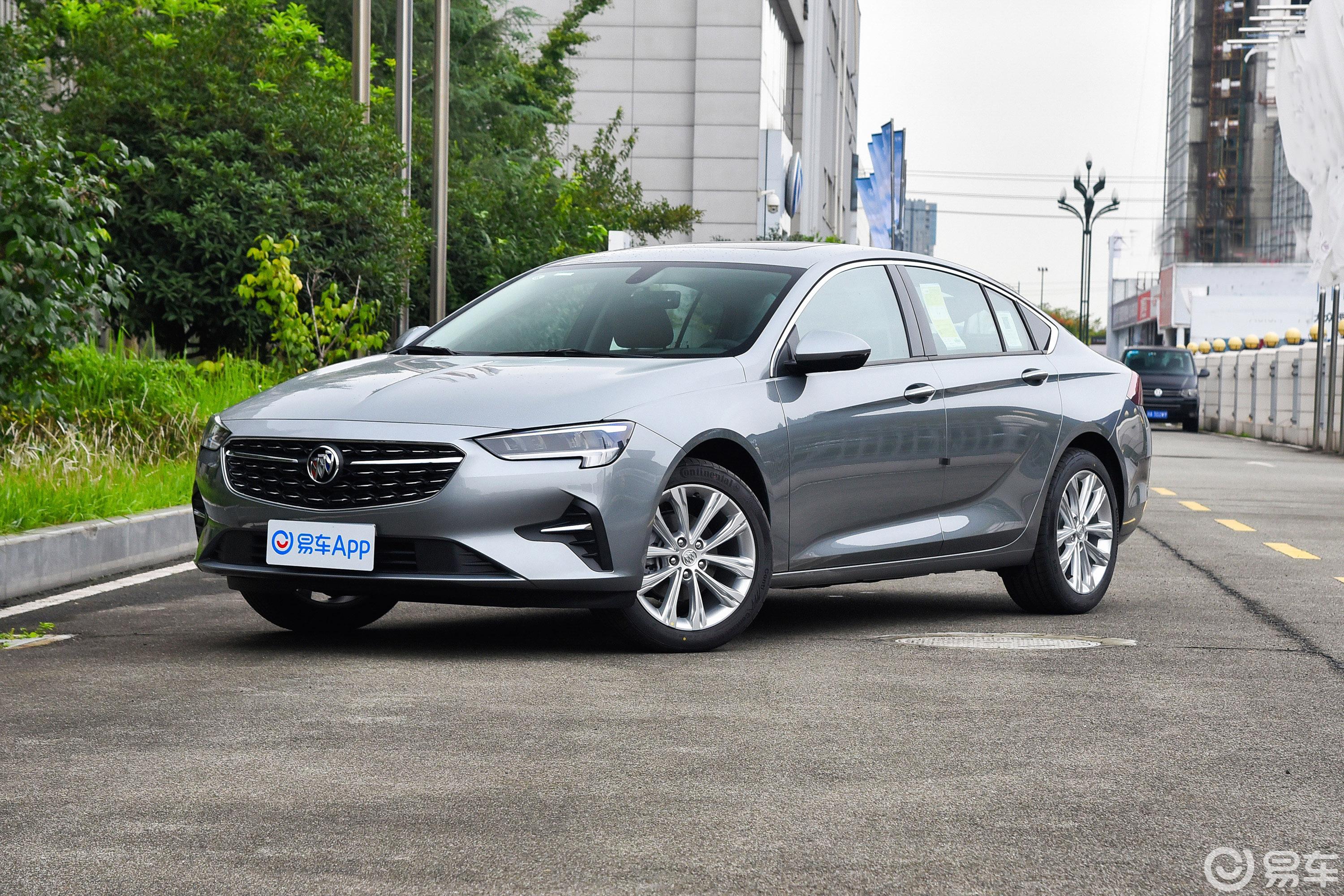 【君威652T 智享型侧前45度车头向左水平图片-汽车图片大全】-易车