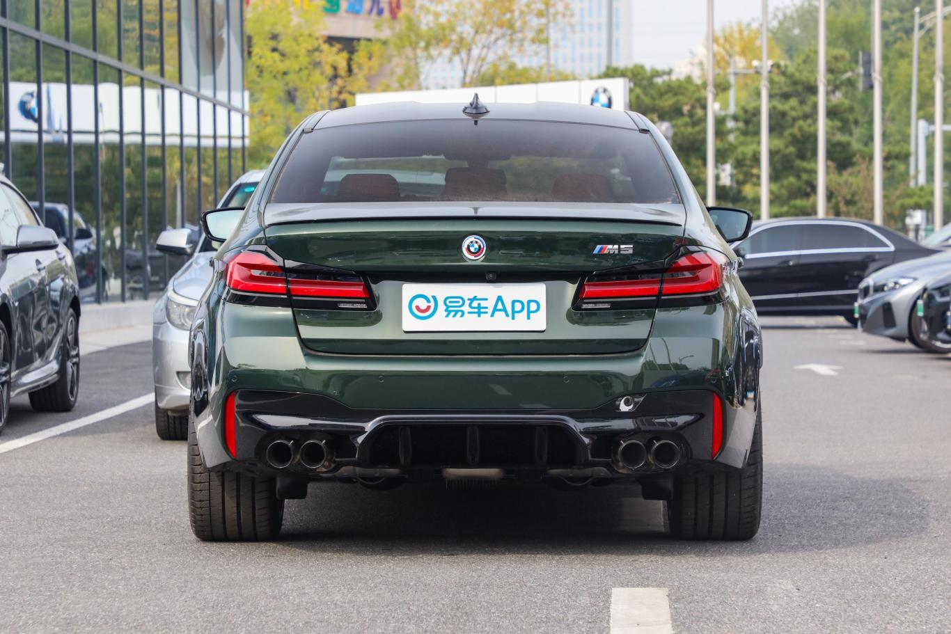 【宝马M550周年版 M5正后水平图片-汽车图片大全】-易车