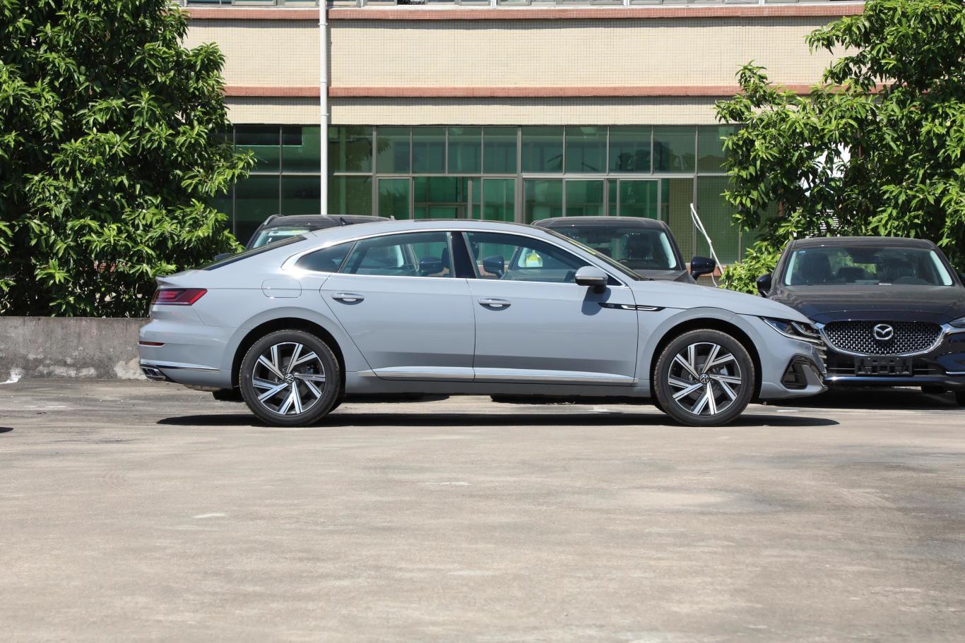 【一汽-大众CC330TSI 炫目版正侧车头向右水平图片-汽车图片大全】-易车