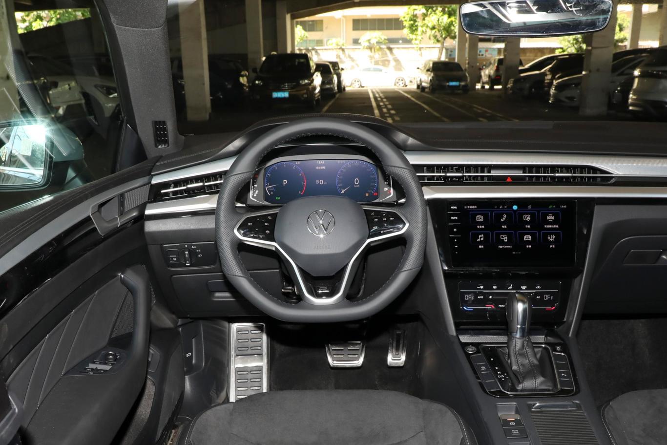 【一汽-大众CC330TSI 炫目版驾驶位区域图片-汽车图片大全】-易车