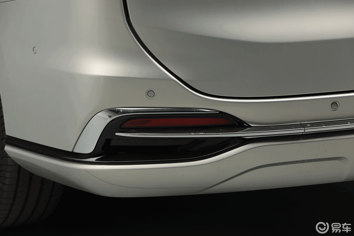 【红旗HQ92.0T 智联旗领版外观细节图片-汽车图片大全】-易车