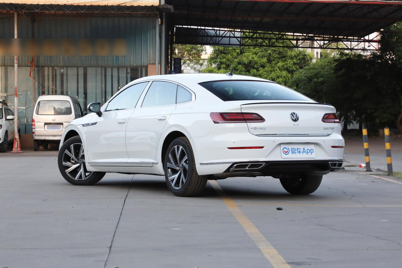 【一汽-大众CC330TSI 炫目版侧后45度车头向左水平图片-汽车图片大全】-易车