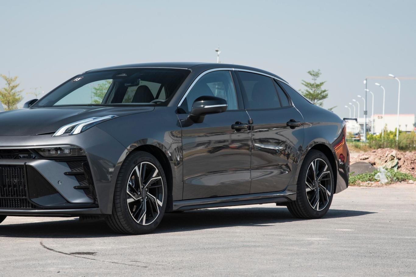 【领克031.5T 双离合两驱劲Pro 5座外观细节图片-汽车图片大全】-易车