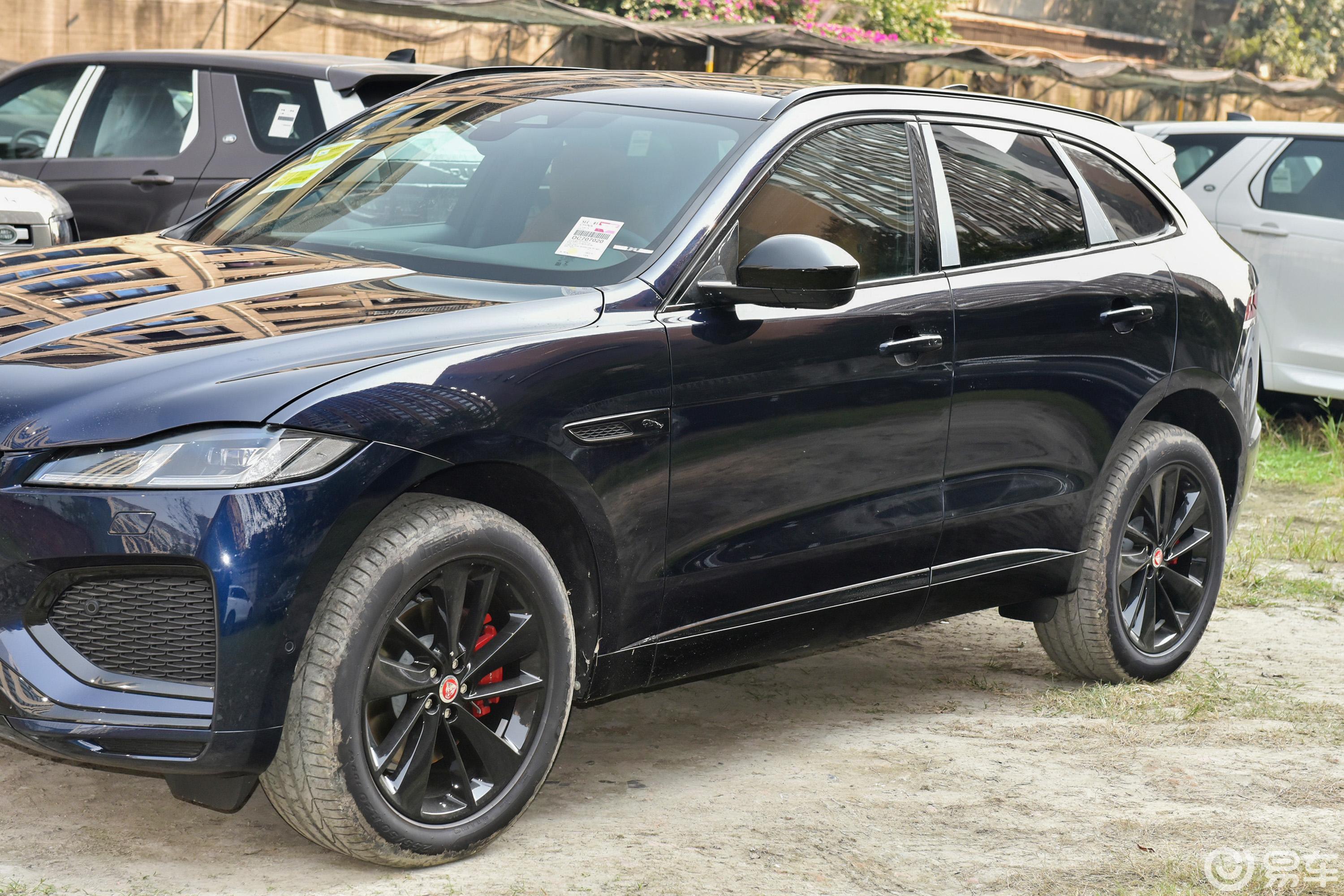 【2023款 P250 R-Dynamic BLACK汽车图片-汽车图片大全】-易车