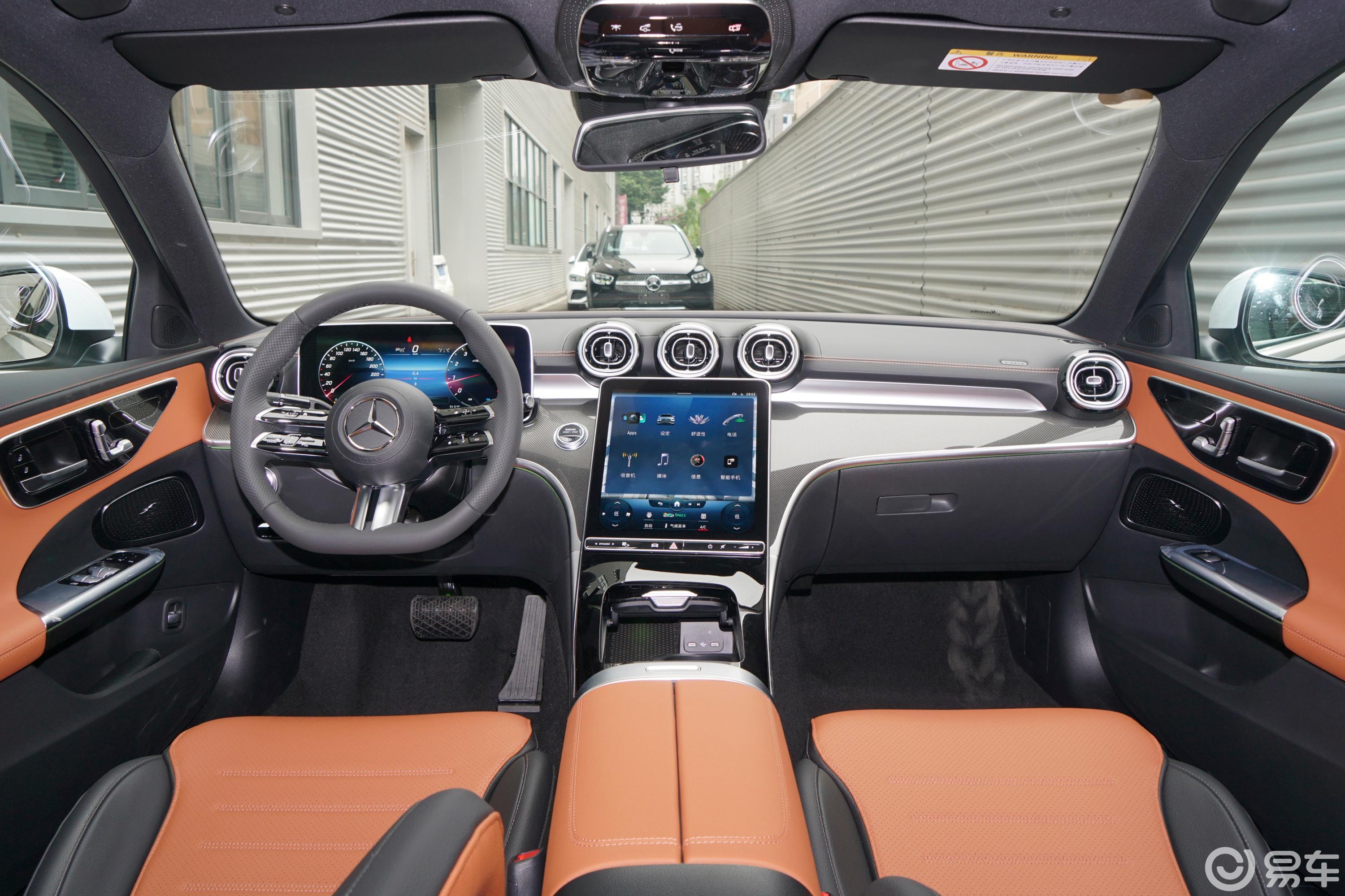 【奔驰C级C 260 L 运动版内饰全景正拍图片-汽车图片大全】-易车
