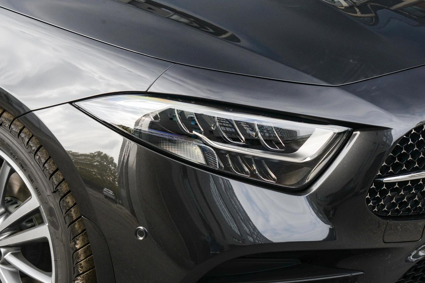 【奔驰CLSCLS 260大灯侧45度俯拍图片-汽车图片大全】-易车