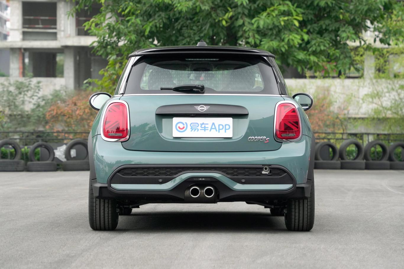 【MINI2.0T COOPER S 弧光特别版正后水平图片-汽车图片大全】-易车