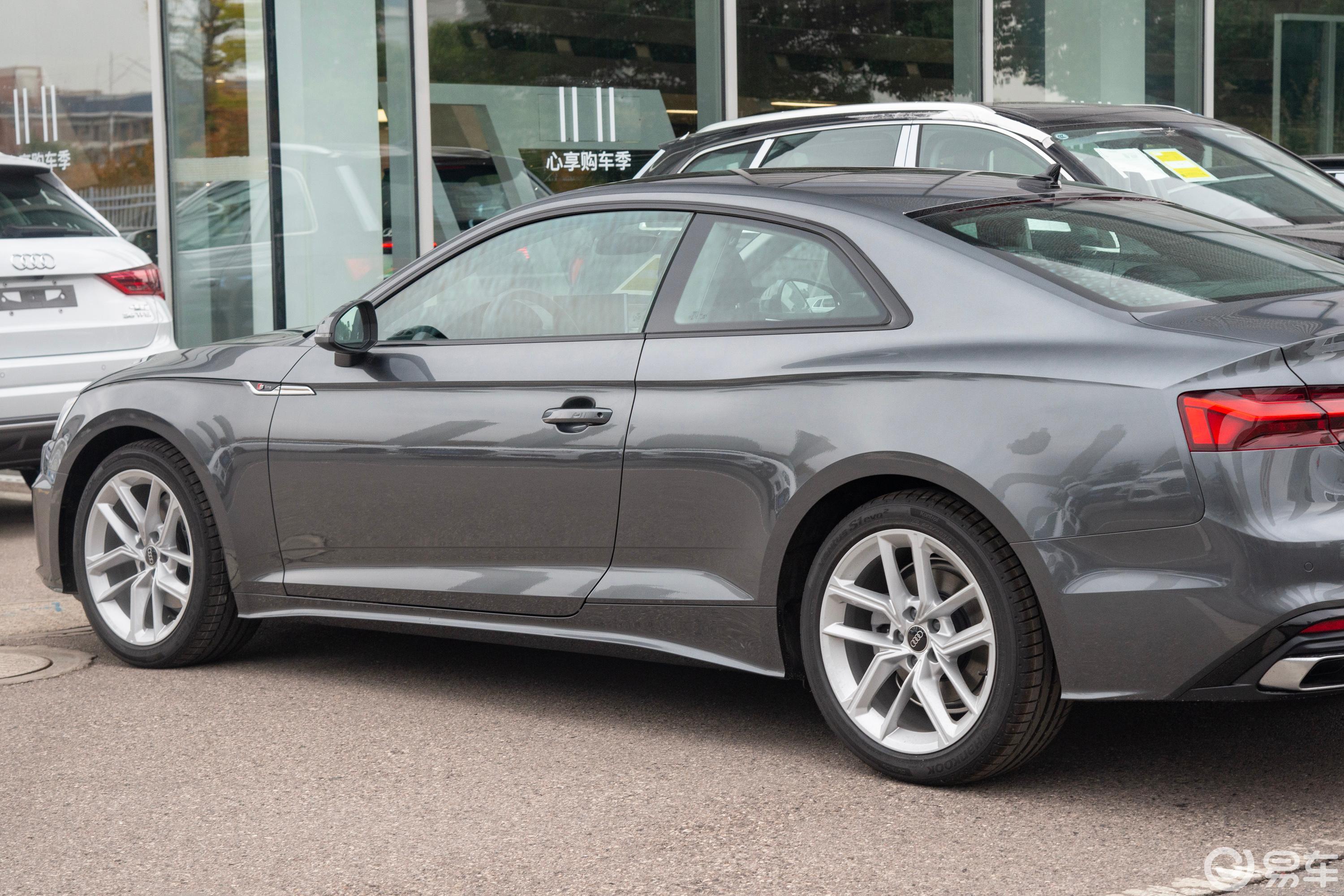 【奥迪A5Coupe 40 TFSI 时尚动感型外观细节图片-汽车图片大全】-易车