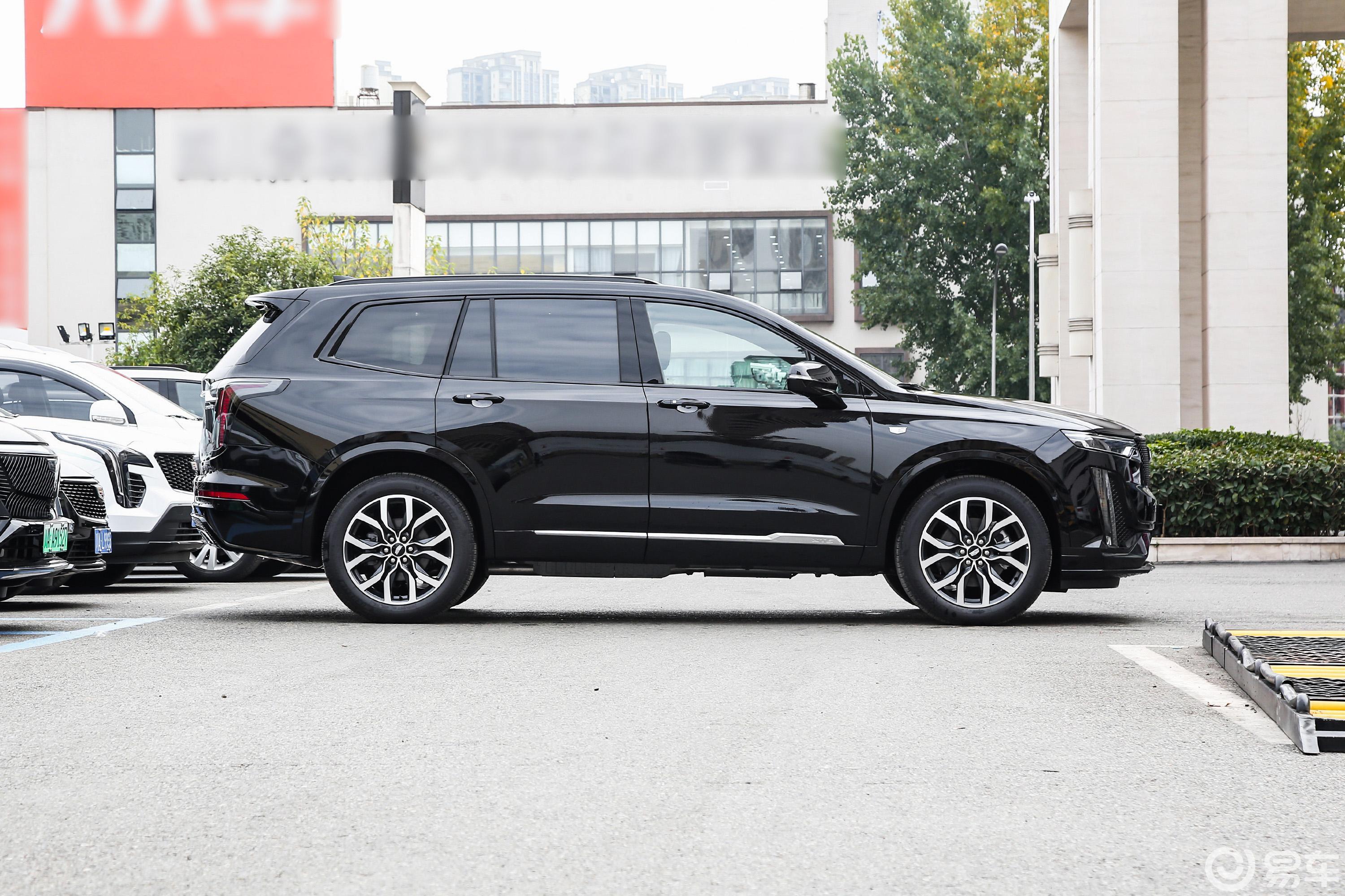 【凯迪拉克XT6轻混 120周年纪念版 2.0T 四驱铂金型 6座正侧车头向右水平图片-汽车图片大全】-易车