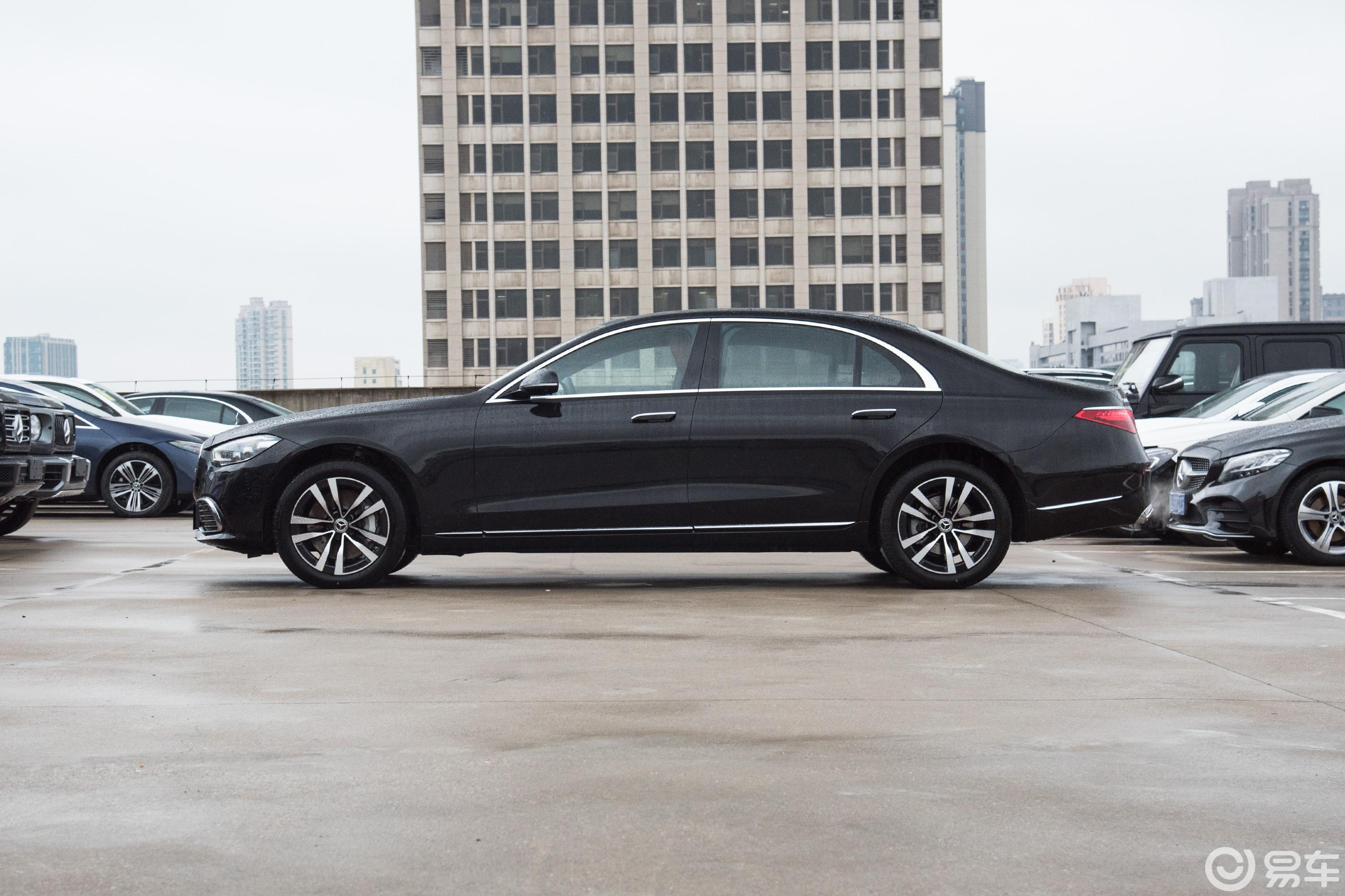 【奔驰S级S 400 L 豪华型正侧车头向左水平图片-汽车图片大全】-易车