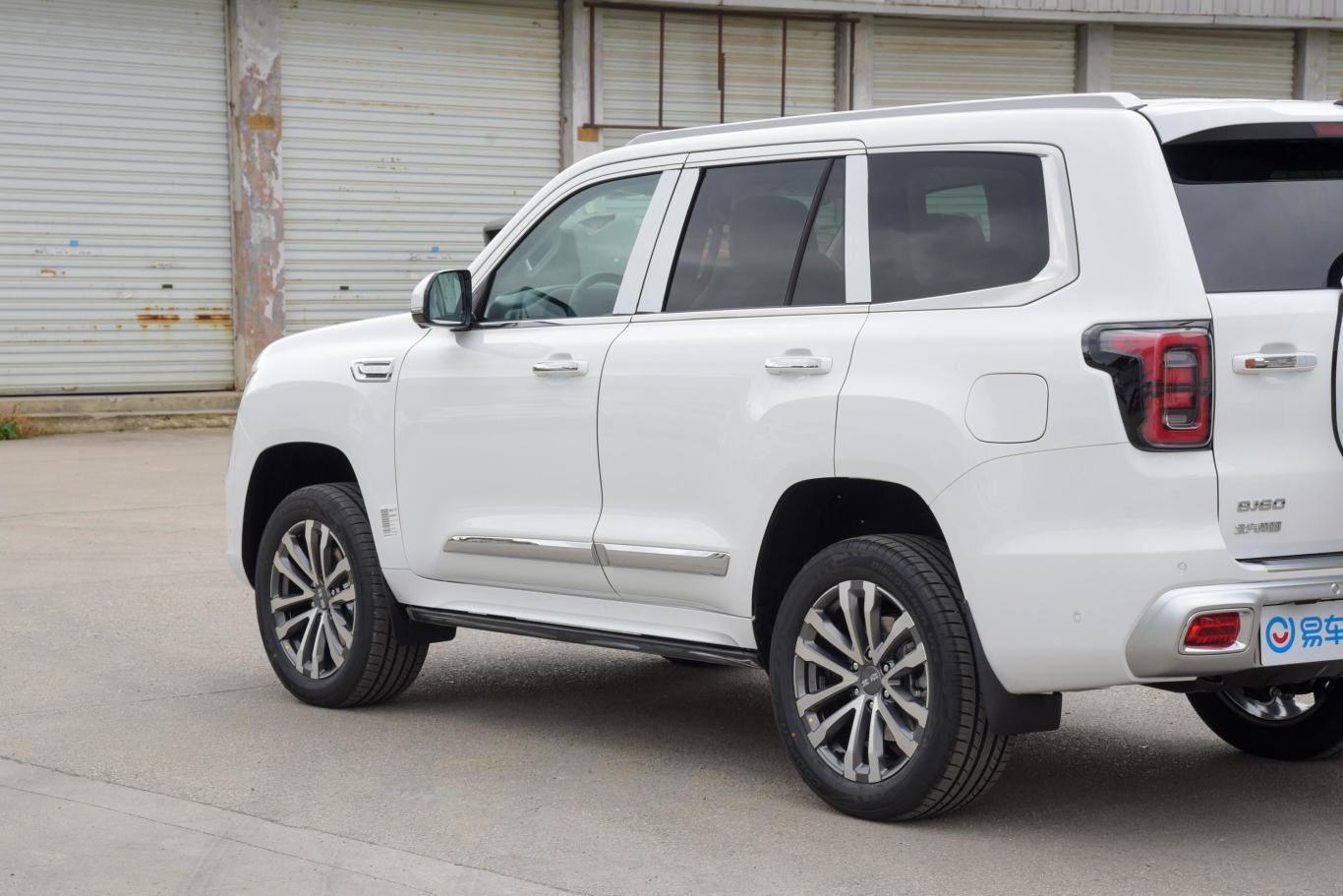 【北京越野BJ602.0T 十一版 5座 汽油外观细节图片-汽车图片大全】-易车