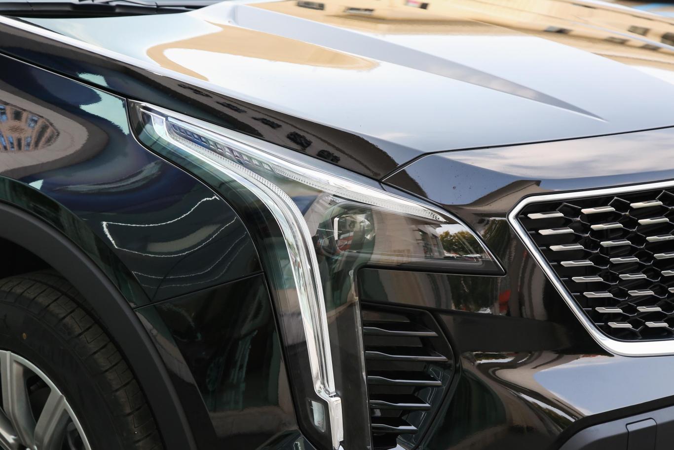 【凯迪拉克XT428T 两驱尊贵型大灯侧45度俯拍图片-汽车图片大全】-易车