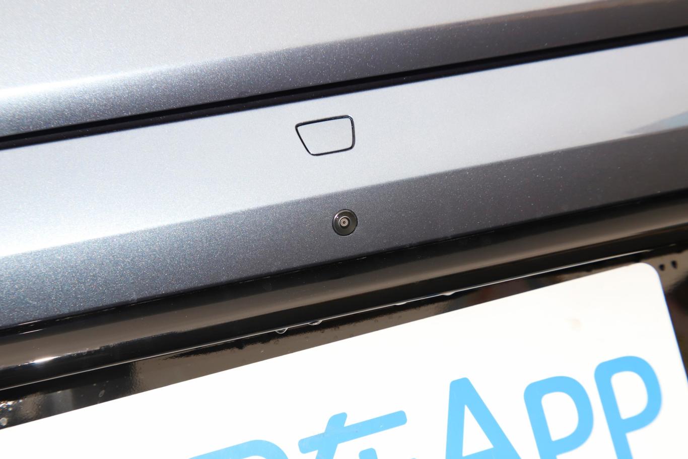 【海豹EV 550km 后驱标准续航精英型外观细节图片-汽车图片大全】-易车