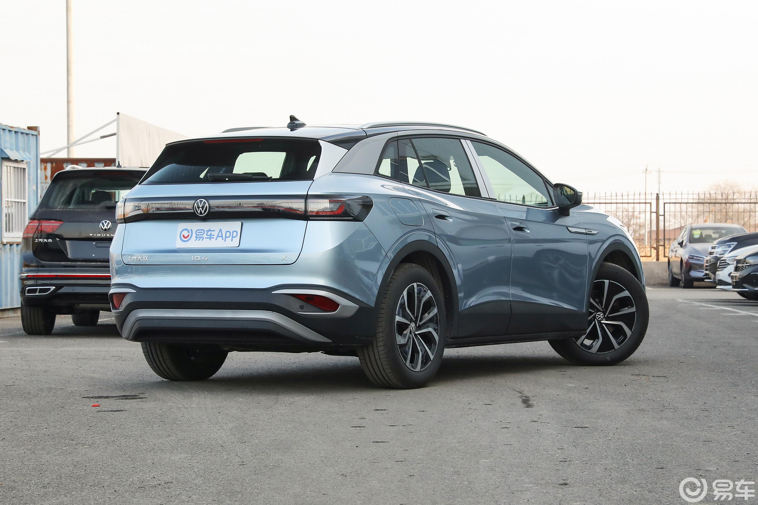 【ID.4 X425km 纯净智享版侧后45度车头向右水平图片-汽车图片大全】-易车