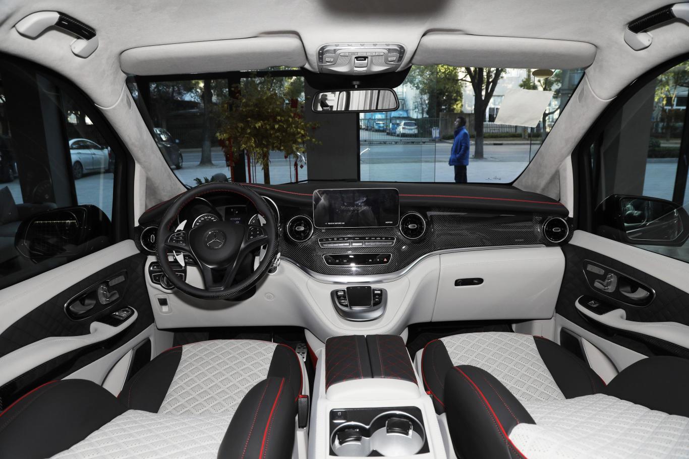 【博速V级V 260 L B25豪华版内饰全景正拍图片-汽车图片大全】-易车