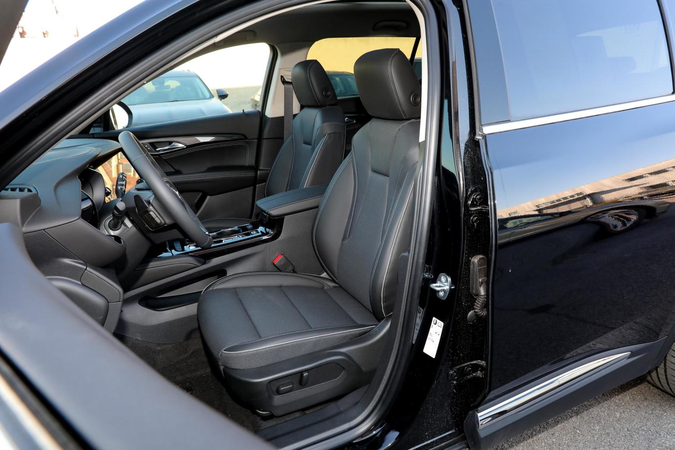 【昂科威昂科威Plus 652T 四驱豪华型驾驶员座椅图片-汽车图片大全】-易车