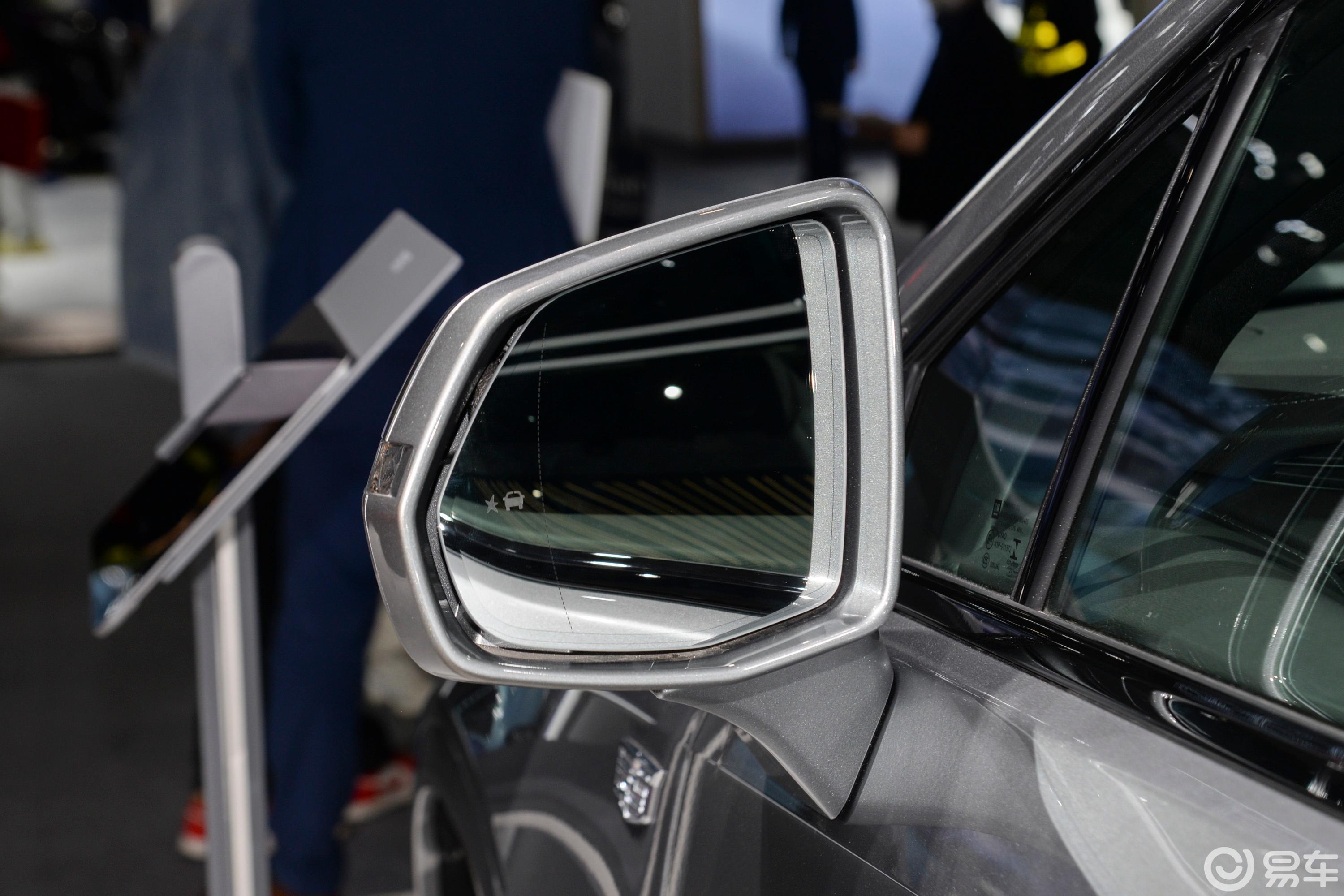 【凯迪拉克XT5轻混 2.0T 四驱尊贵型黑钻版图片-汽车图片大全】-易车