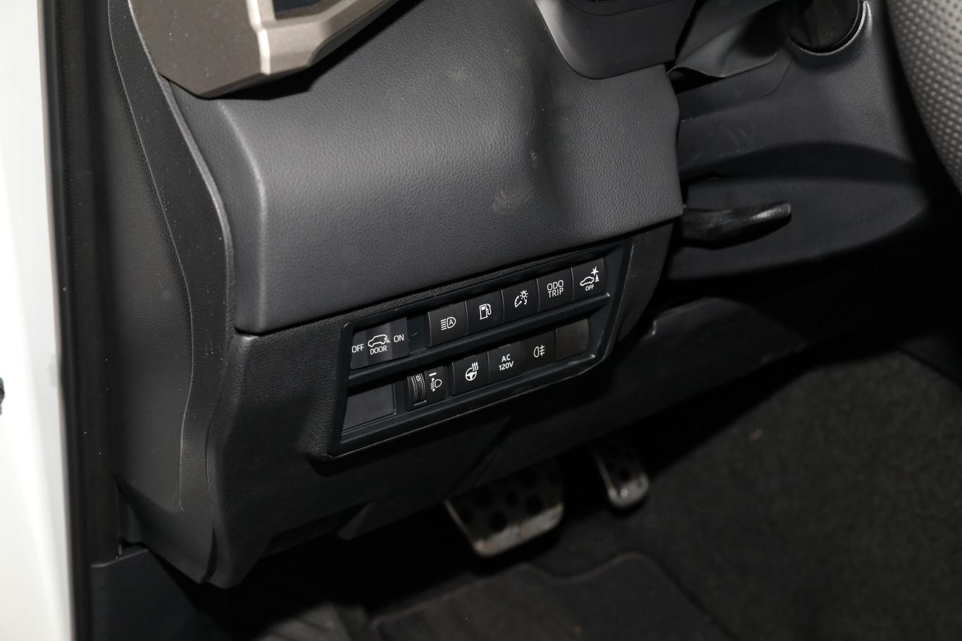 【红杉混动 3.5T 四驱Limited主驾驶位图片-汽车图片大全】-易车