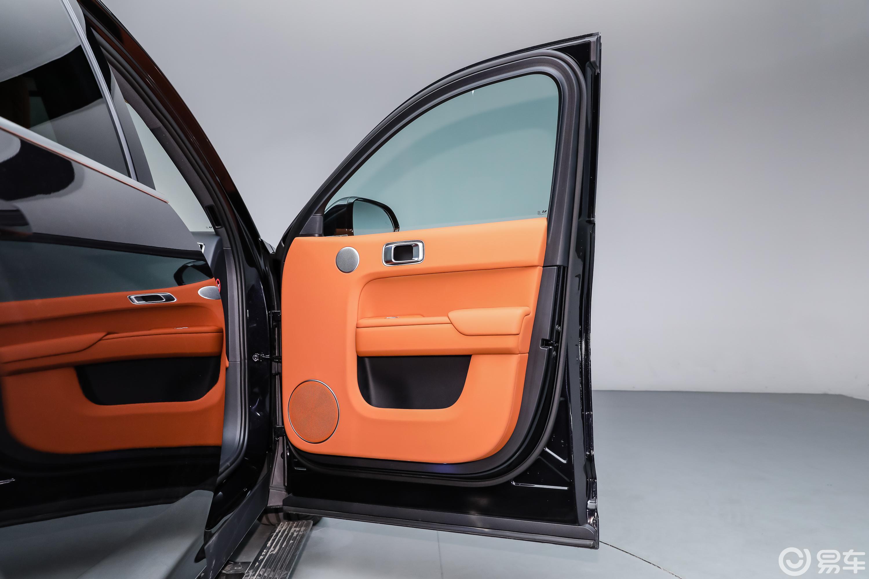 【理想L7L7 Max版副驾驶员车门图片-汽车图片大全】-易车