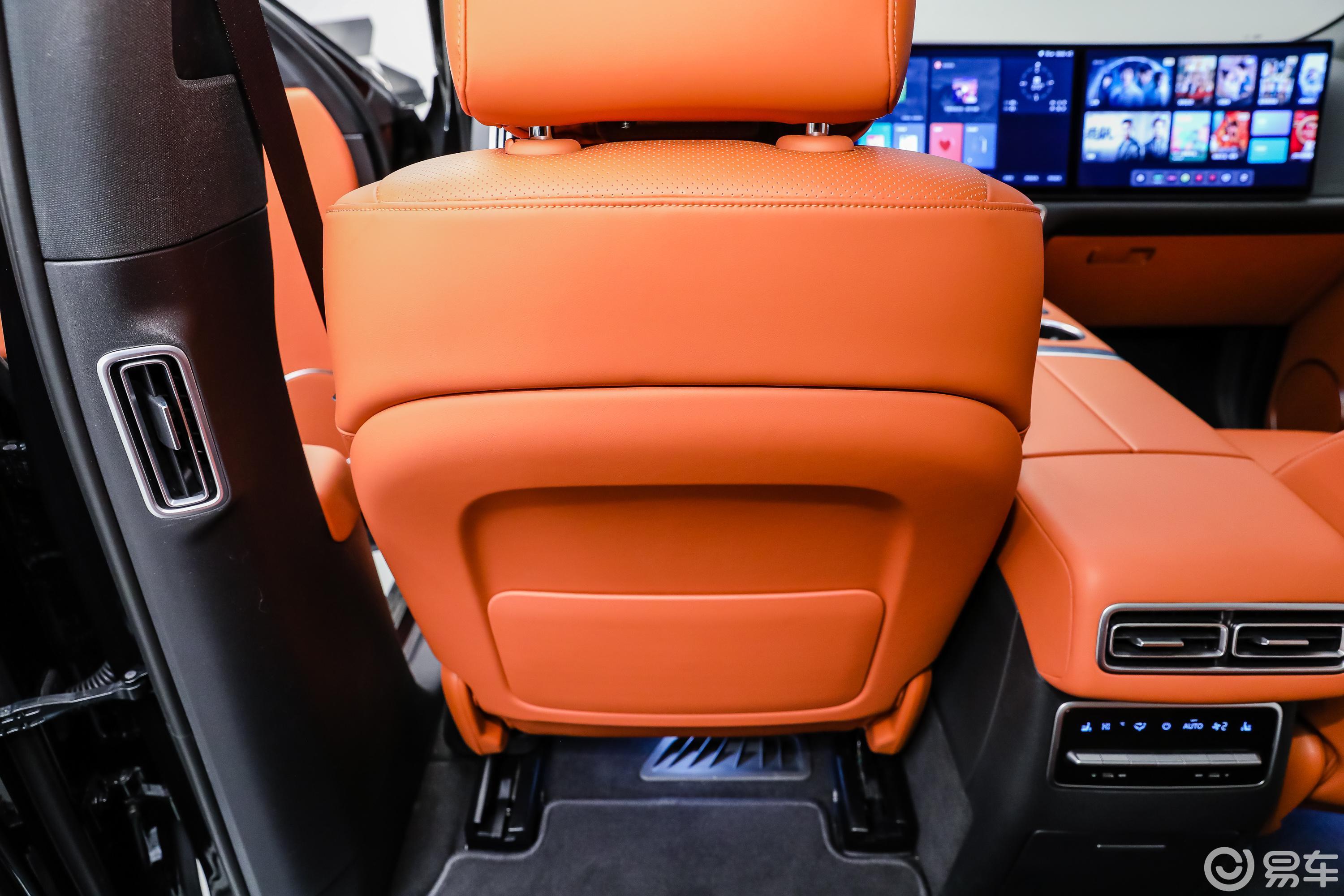 【理想L7L7 Max版后排空间图片-汽车图片大全】-易车